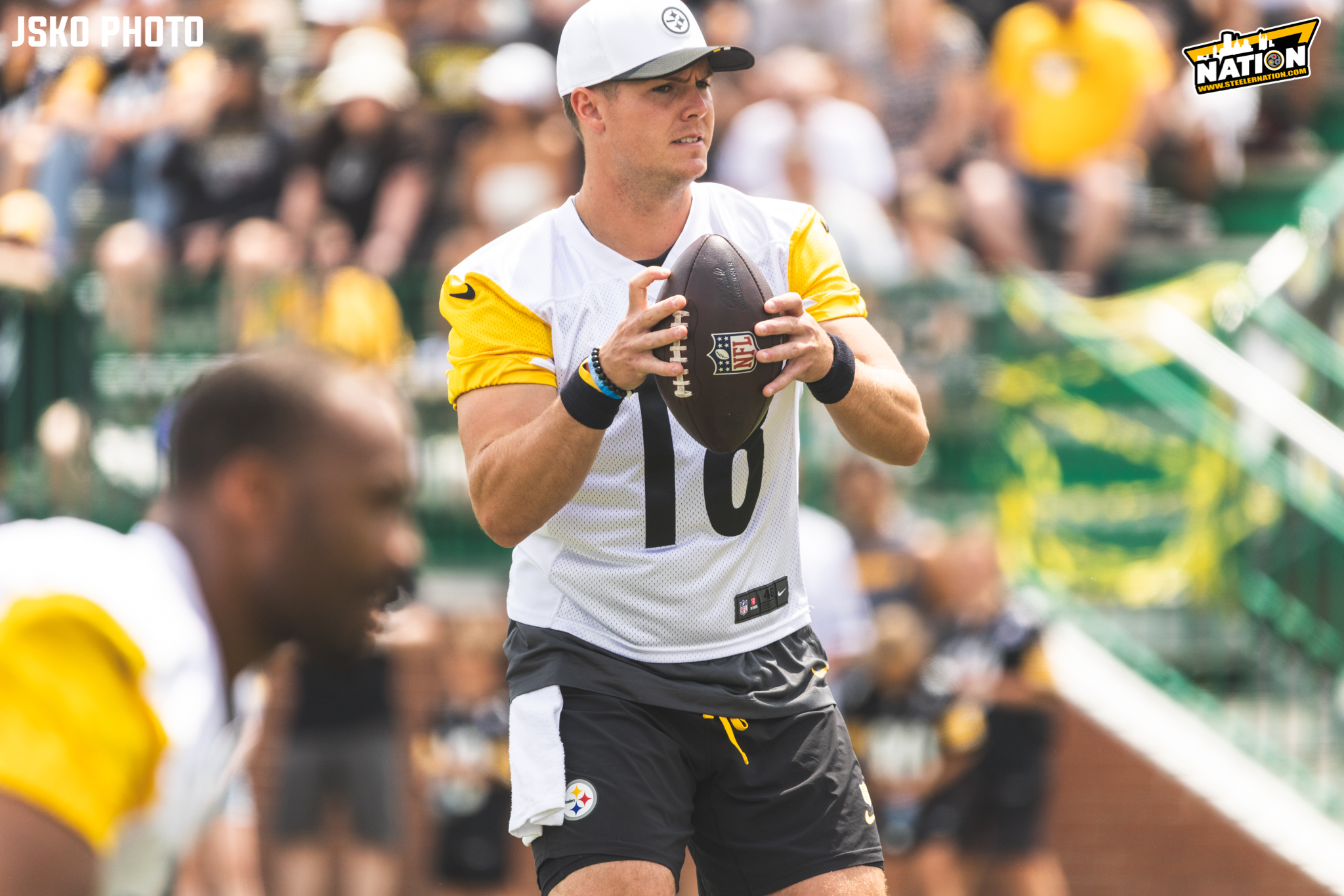 Steelers Rookie QB Will Howard Reveals 1 Goal Aaron Rodgers Is Helping ...