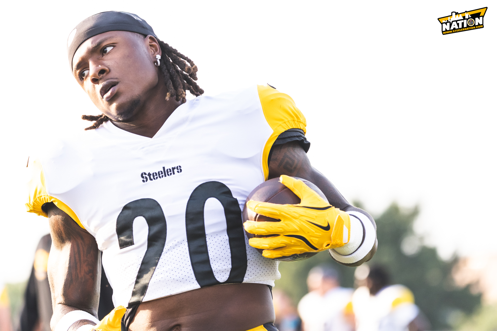 Steelers' AFC North Rival Roasts Pittsburgh Rookie: "We Coach That Day 1"