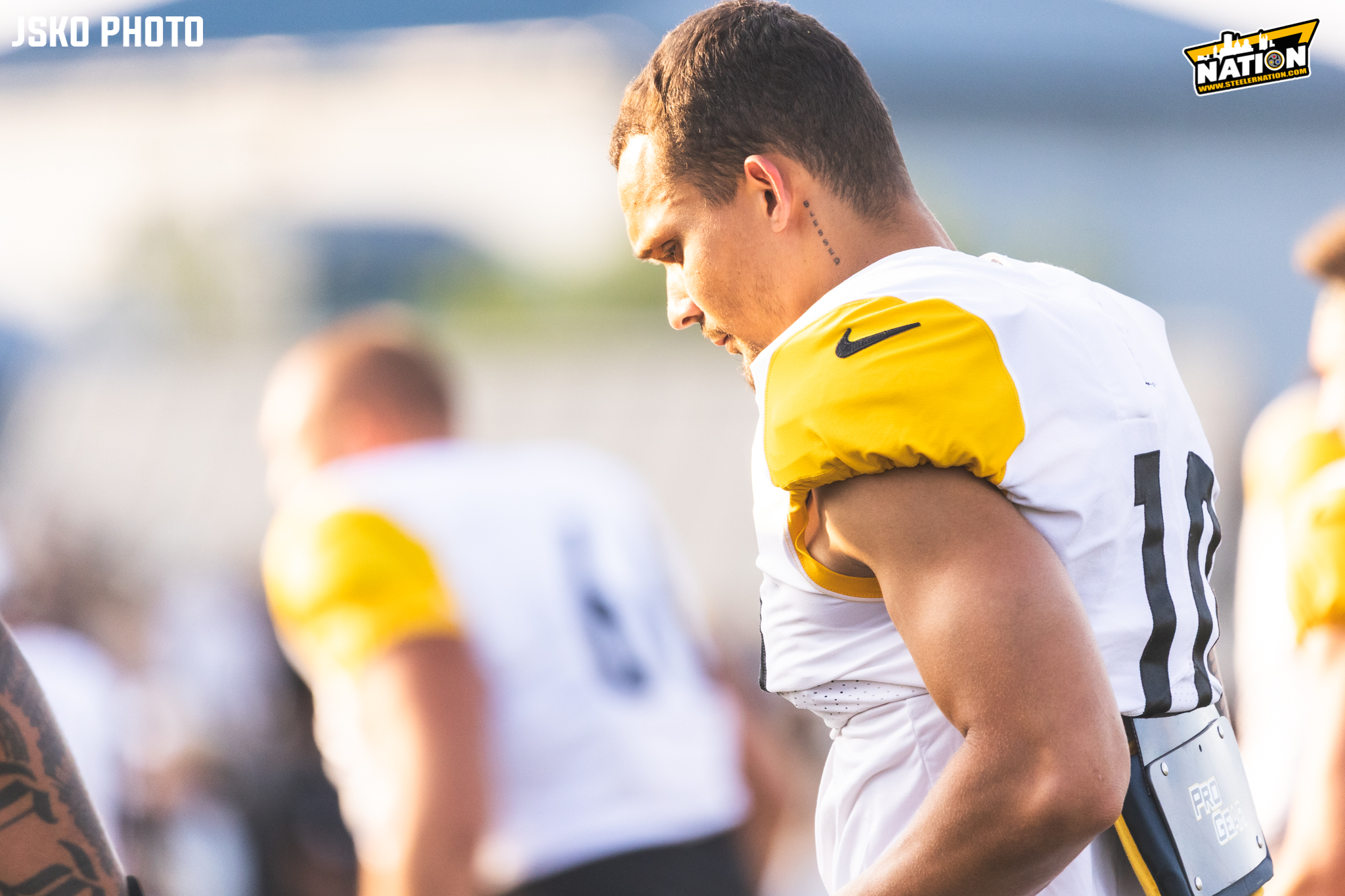 Steelers' Roman Wilson Fires Back At Mike Tomlin Over Controversial Role