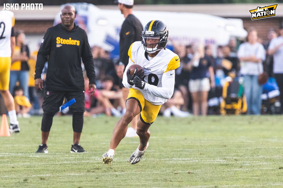 Steelers Have 3 Trade Targets To Seriously Consider Outside Of Wide ...