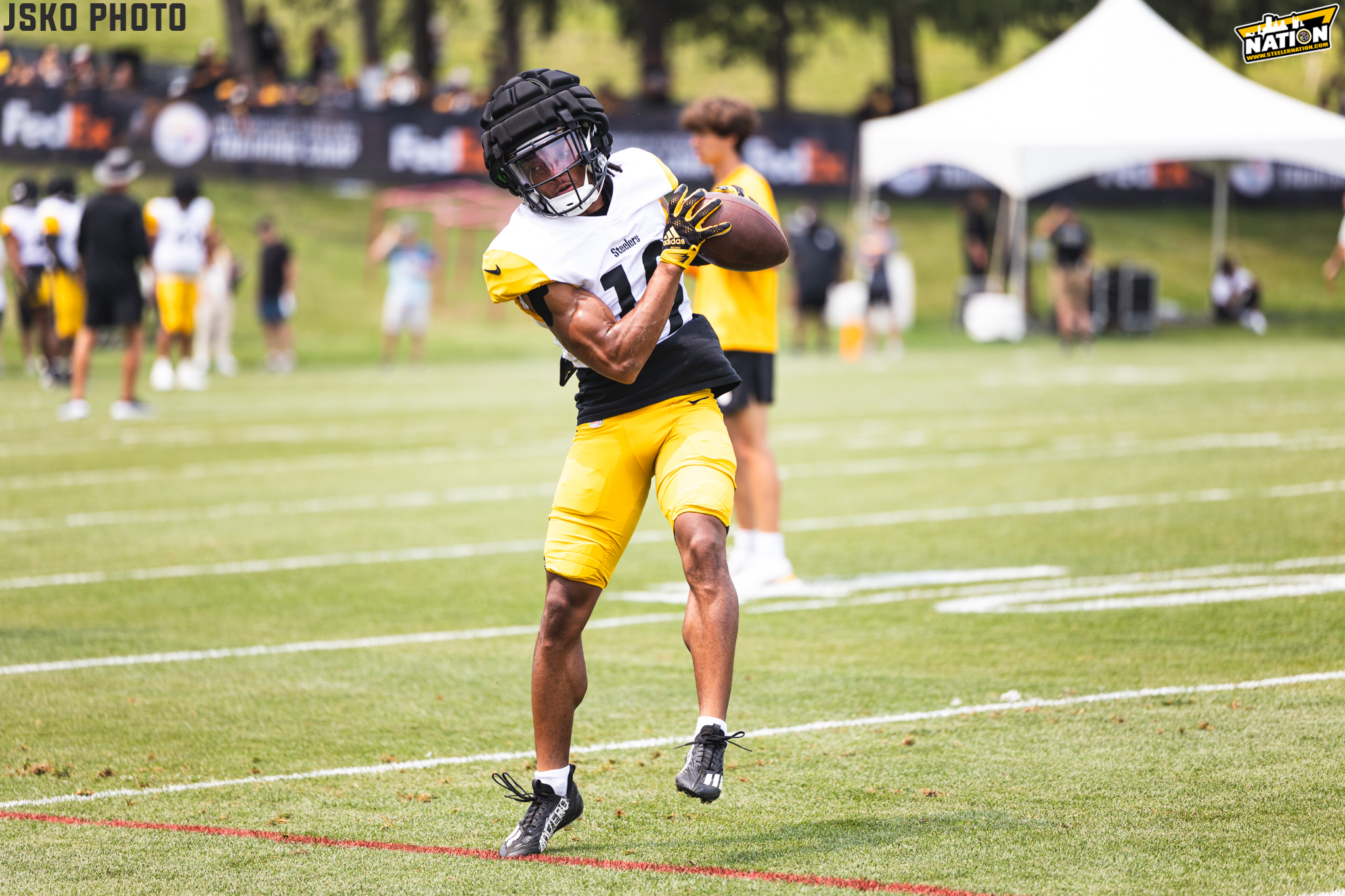 Steelers Receive Bad News About Potential Trade Target's Availability