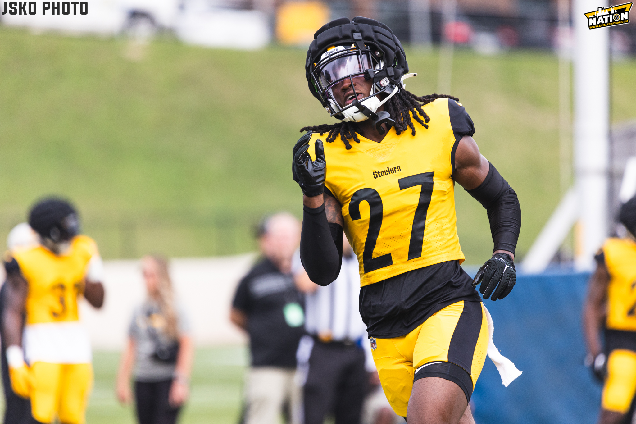 Steelers' Cory Trice Jr. Injured Early In Week 3 And Is Doubtful To Return