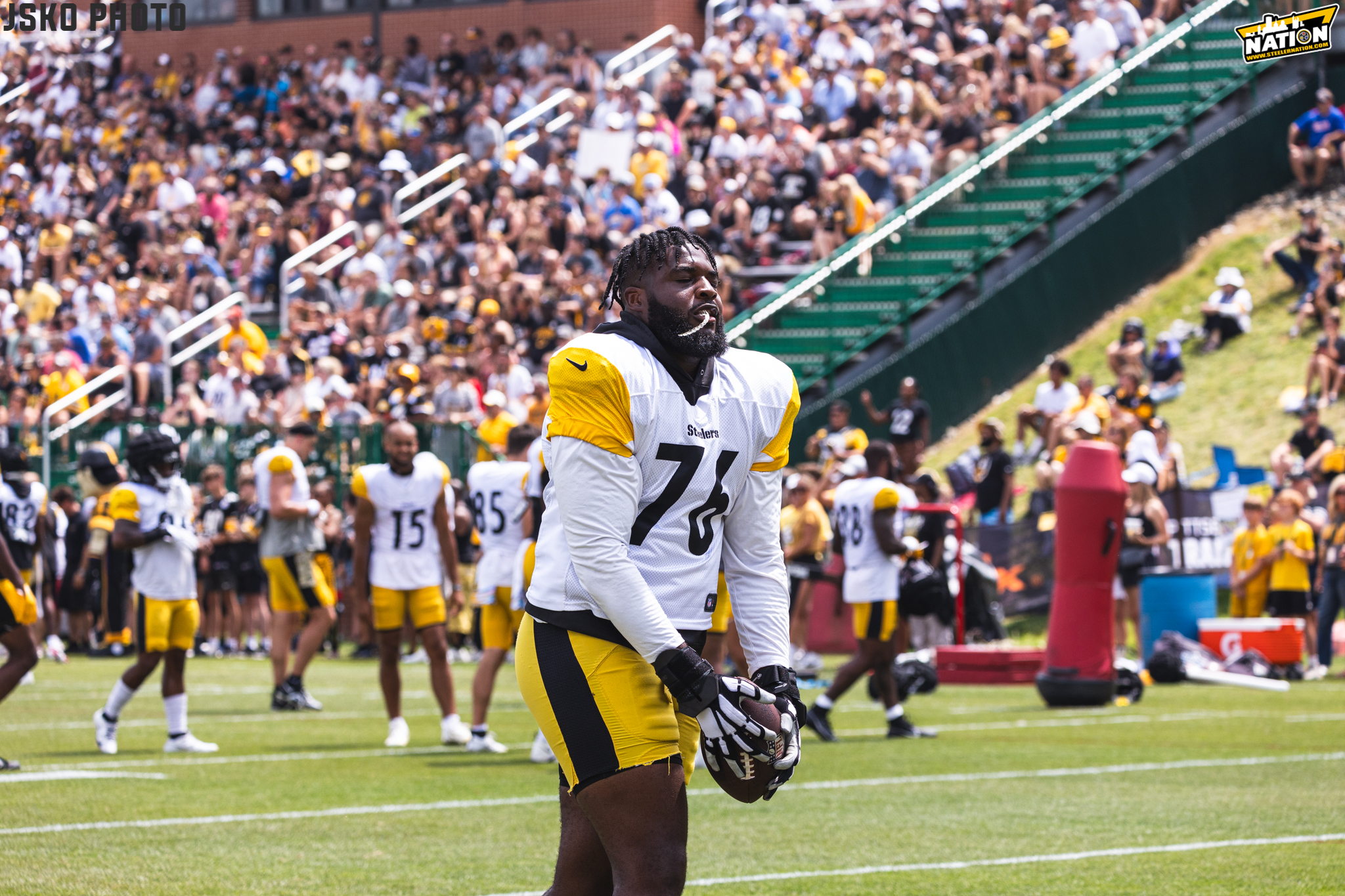 Ex-Steelers Disappointment Quickly Quits On New England Patriots