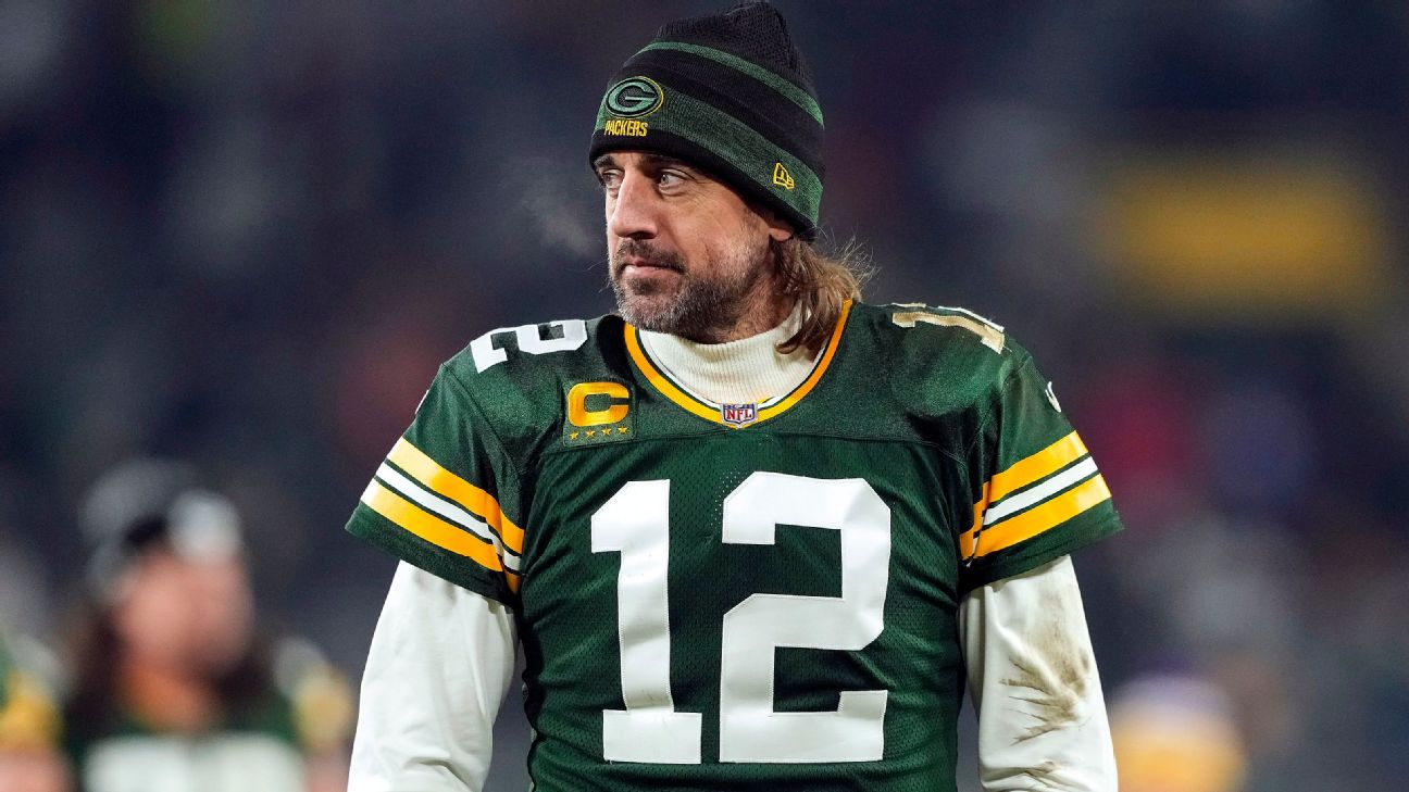 Steelers' New QB Aaron Rodgers Delivers Powerful Message To Zach ...