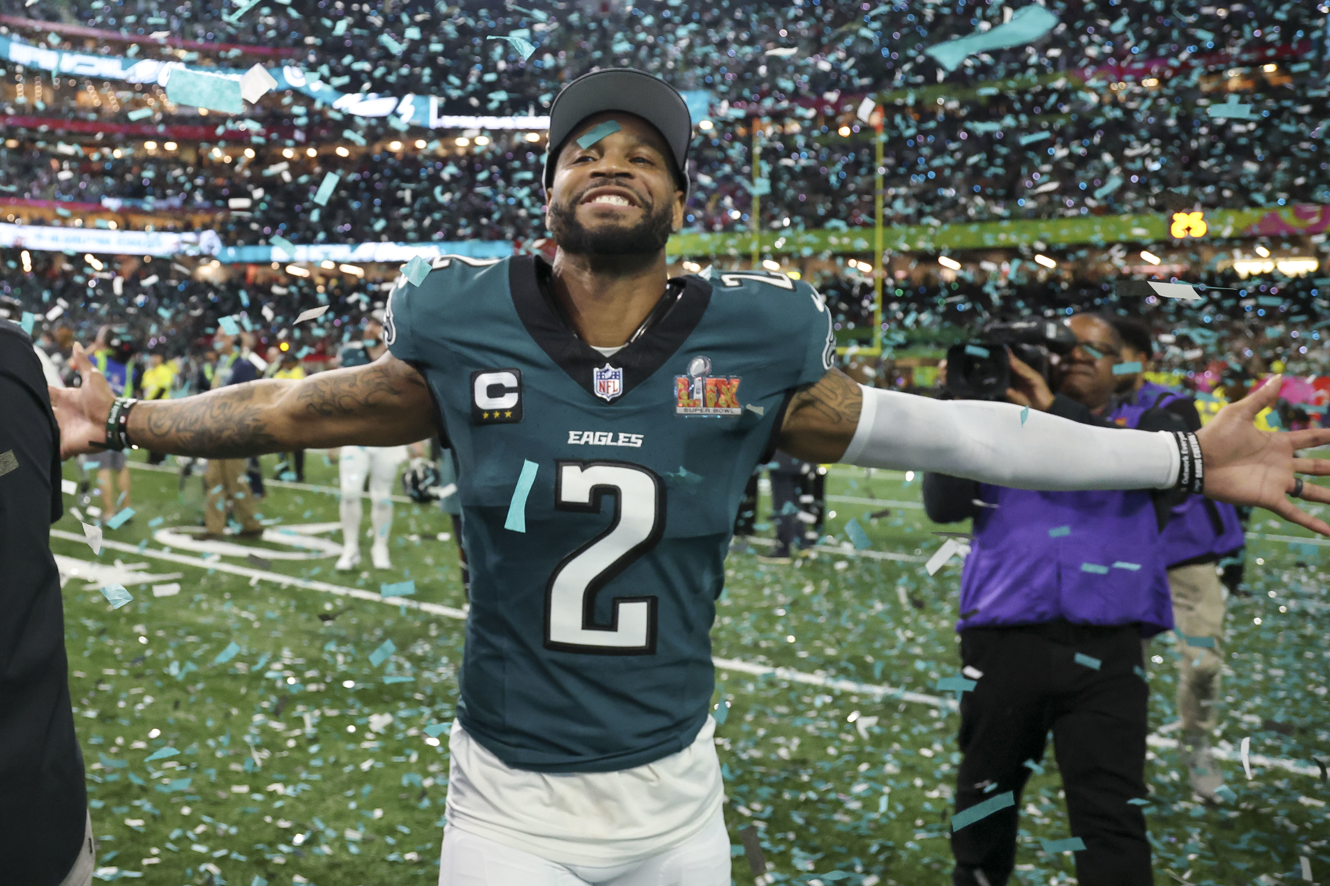 Report: Steelers' New Addition Darius Slay Has An Injury