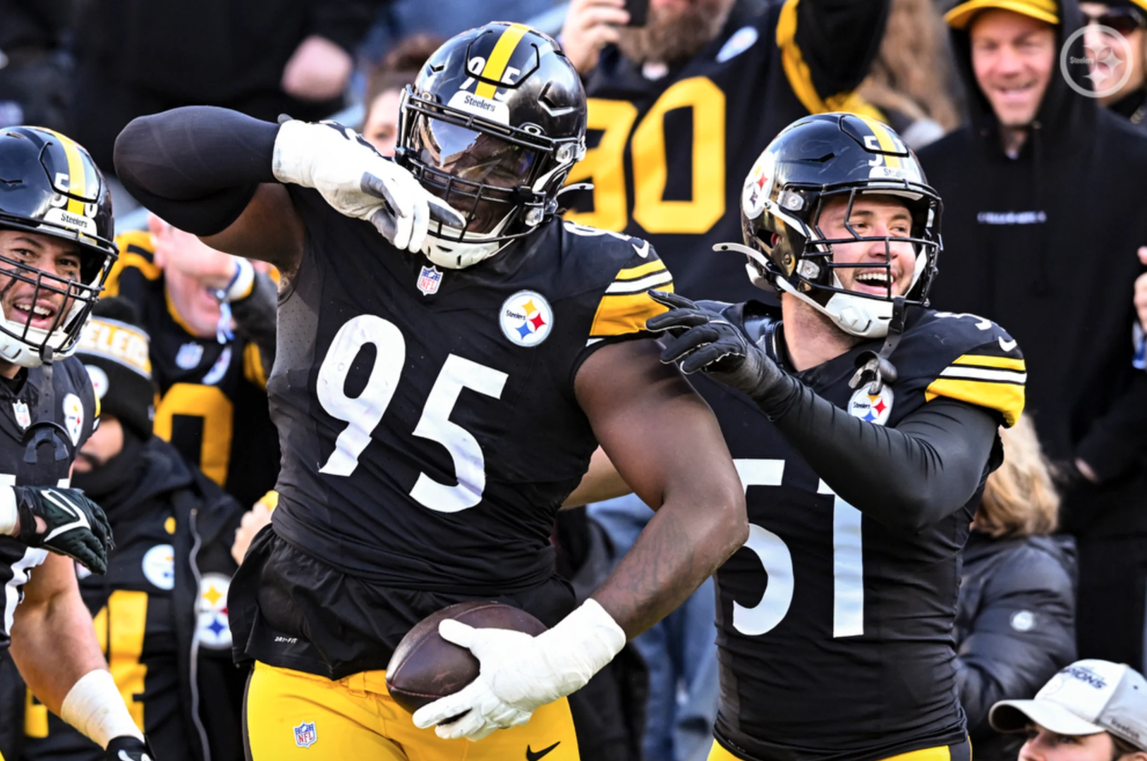 Steelers' Cameron Heyward Has Hilarious Response To Keeanu Benton's ...