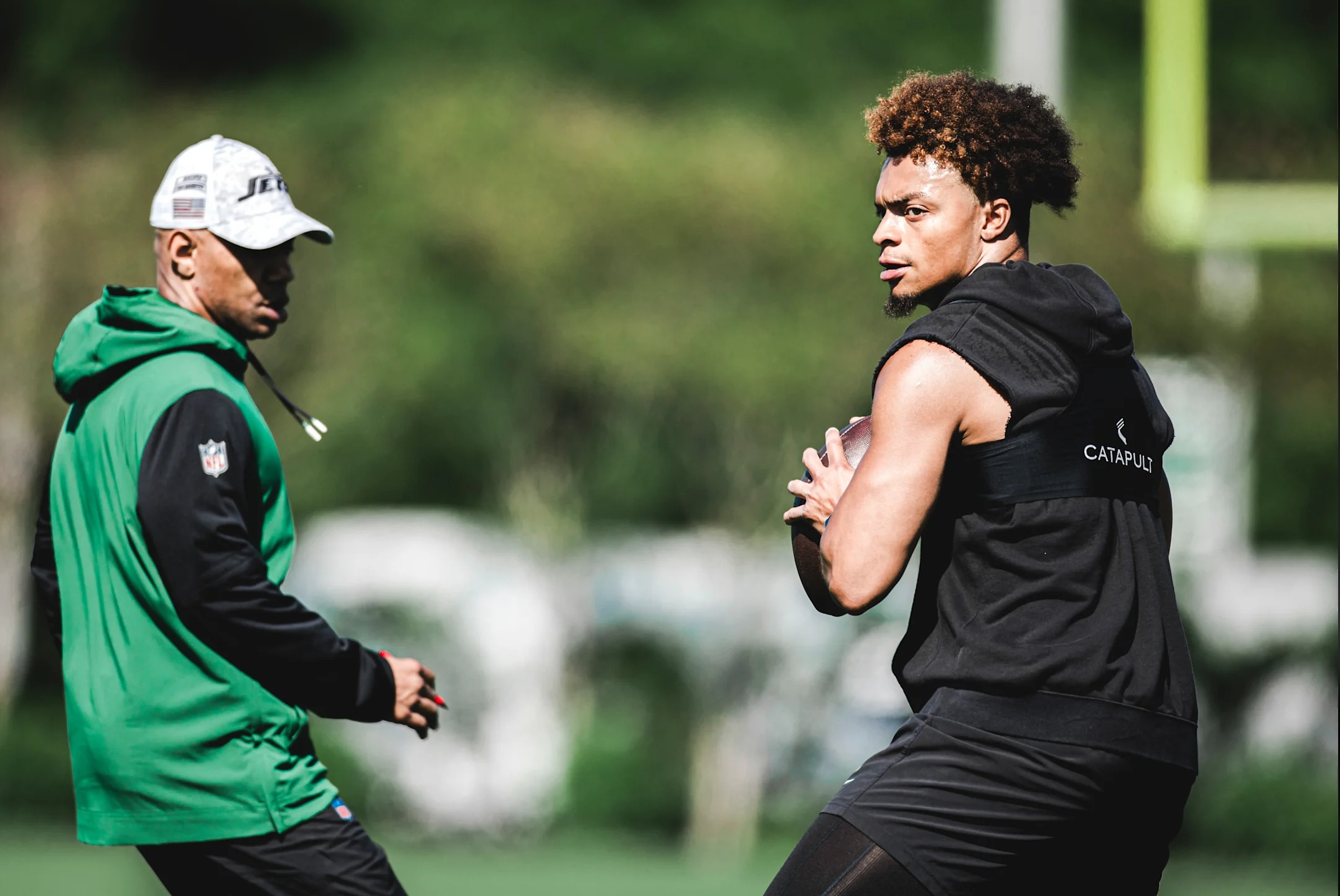 Former Steelers QB Justin Fields And The New York Jets' Offense Are Seriously Having Issues