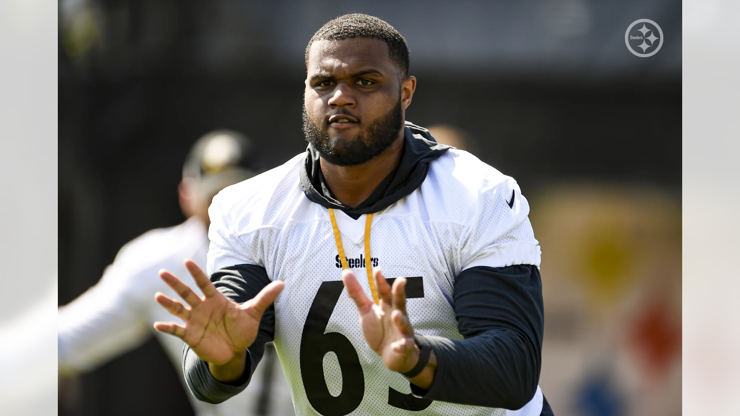 Are The Pittsburgh Steelers Being Lulled Into Complacency By Dan Moore's Mediocre 2 Seasons?