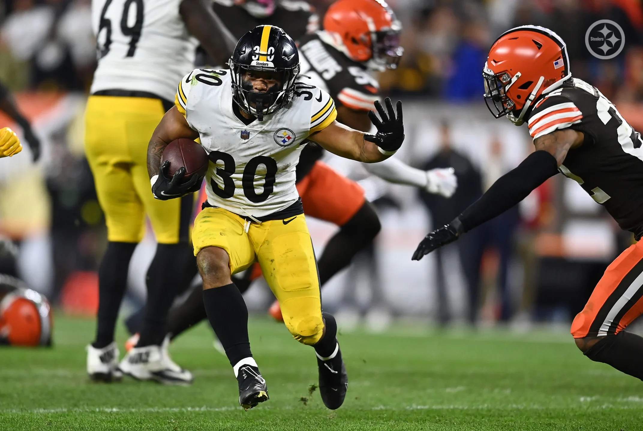Steelers' Jaylen Warren Has Revealing Take On How Some Players Are ...