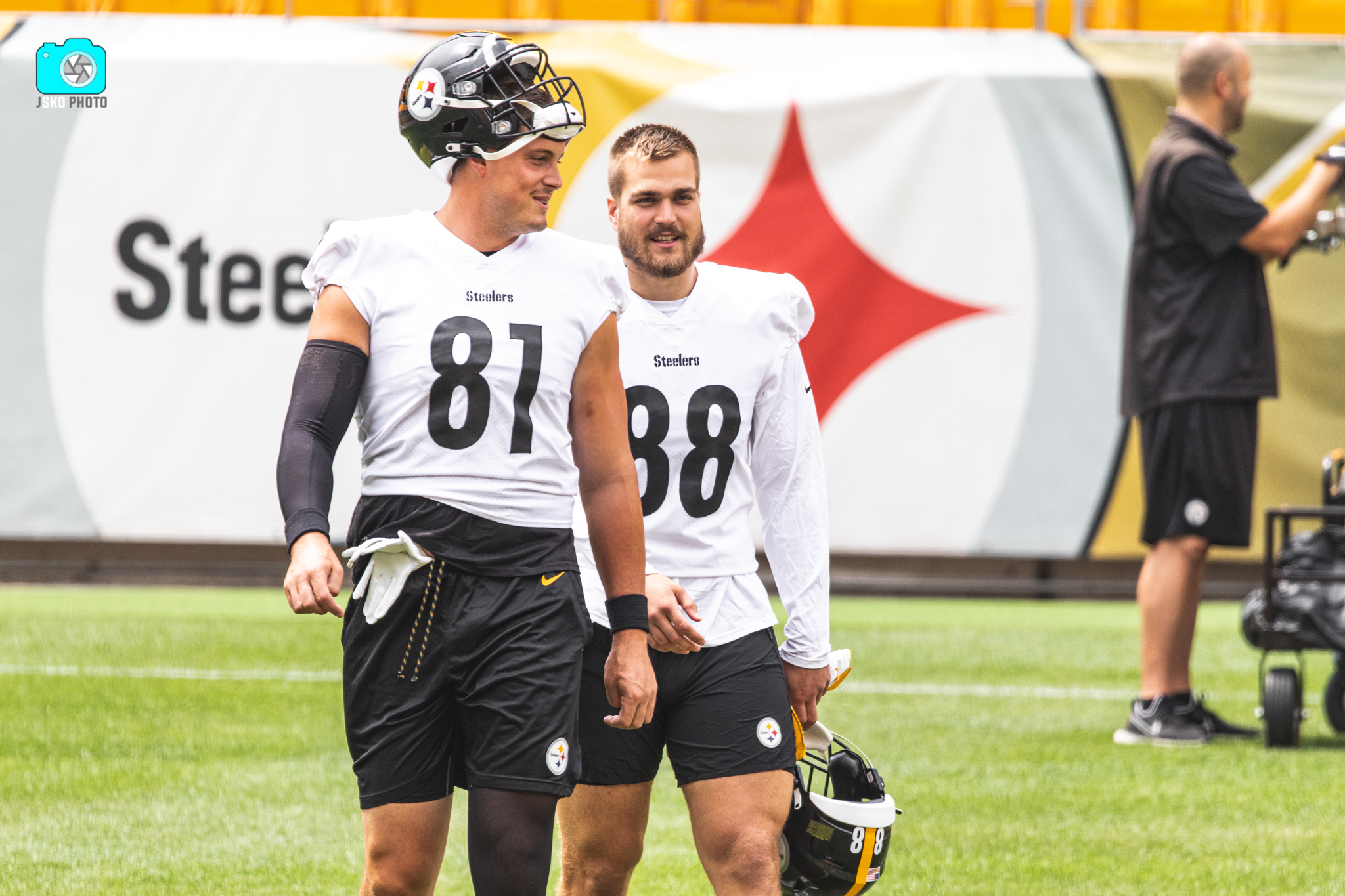 Stryker's Steelers Quick Slant: Zach Gentry is Back!