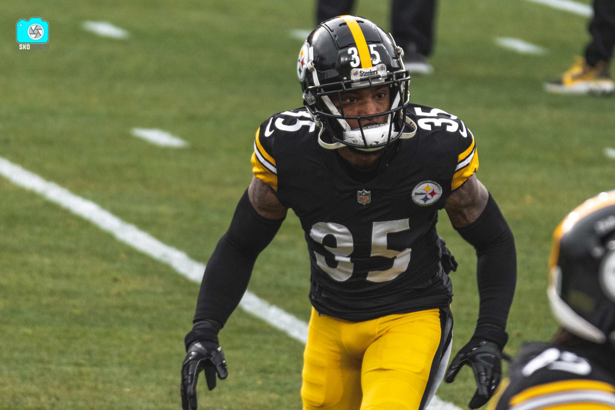 Despite Malicious Comments Former Steelers CB Arthur Maulet Praises ...