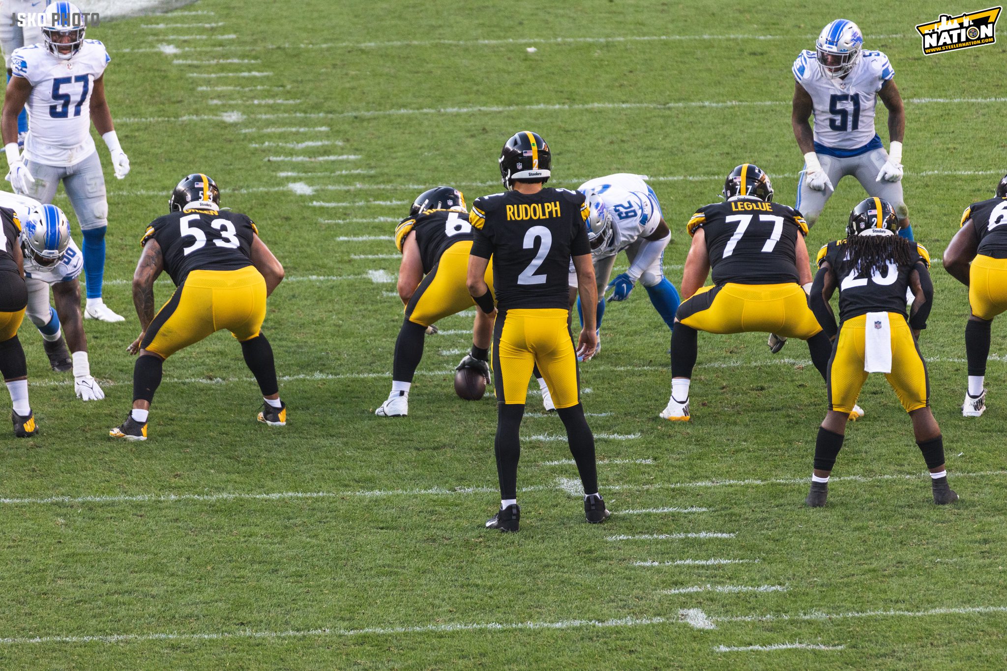 It's Official The Pittsburgh Steelers Re-signing Free Agent Quarterback ...