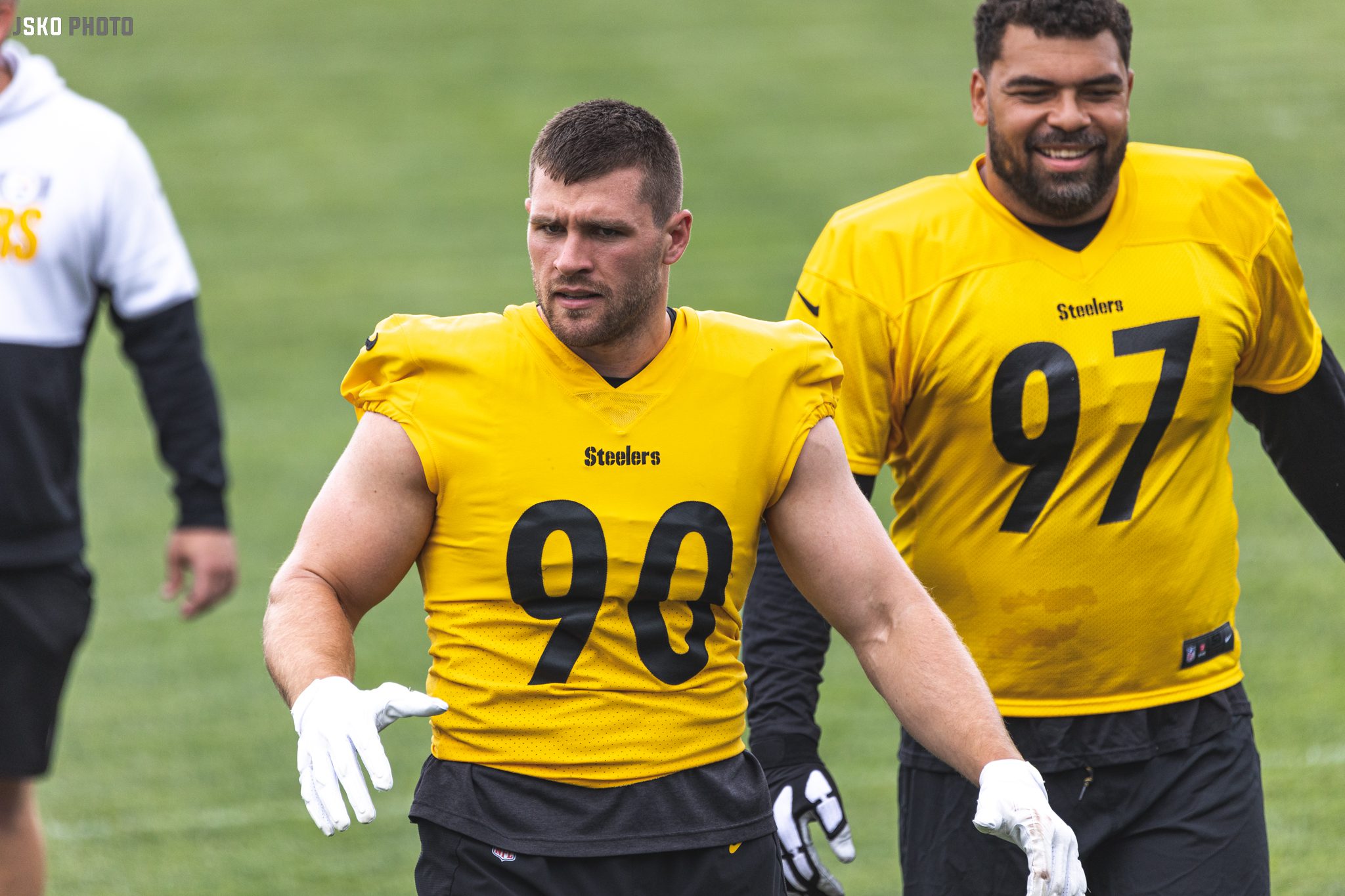 Steelers Great Ben Roethlisberger Dismisses The Need For DK Metcalf And ...