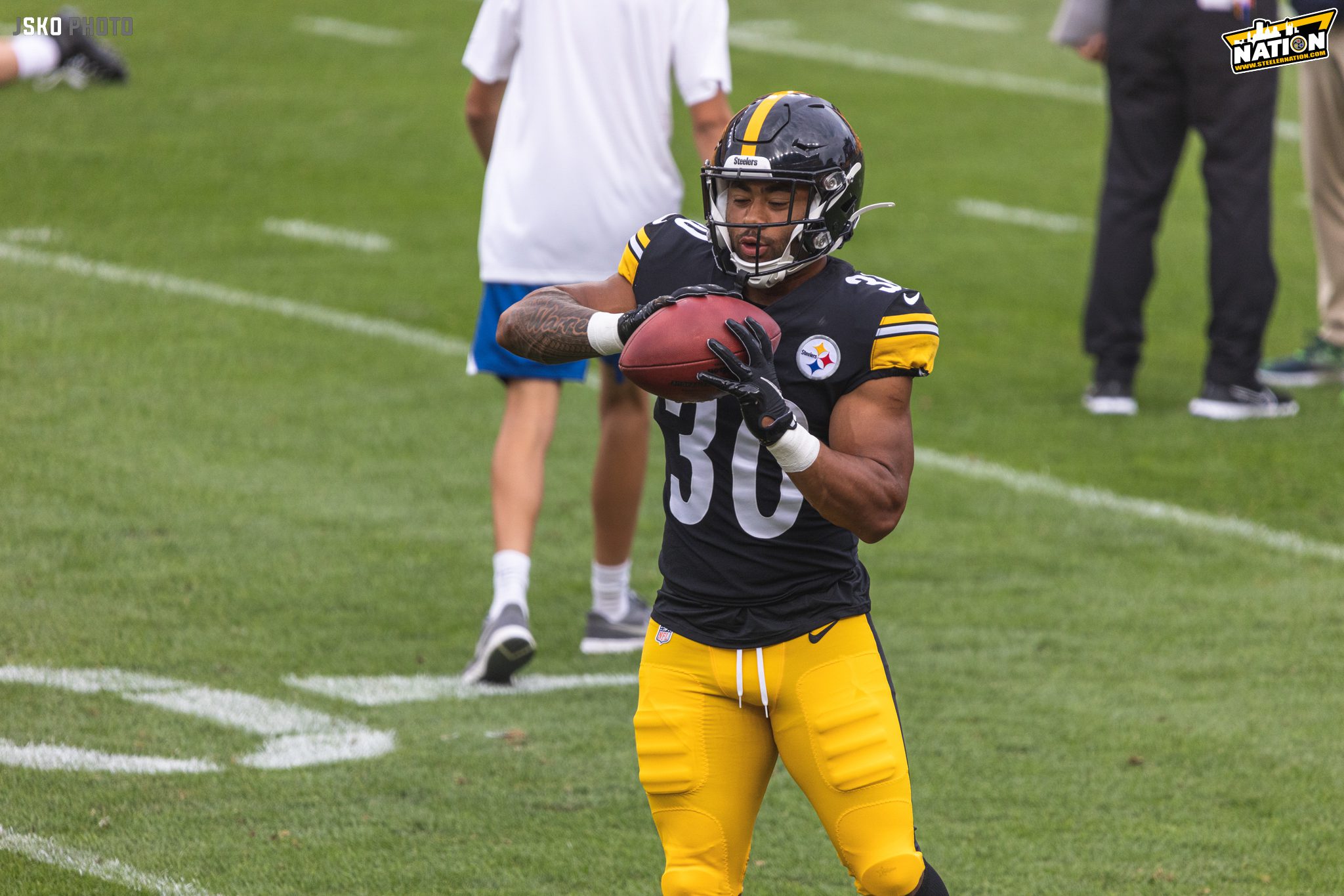 Steelers' Mike Tomlin Open-Minded To Jaylen Warren Getting A Bigger Role