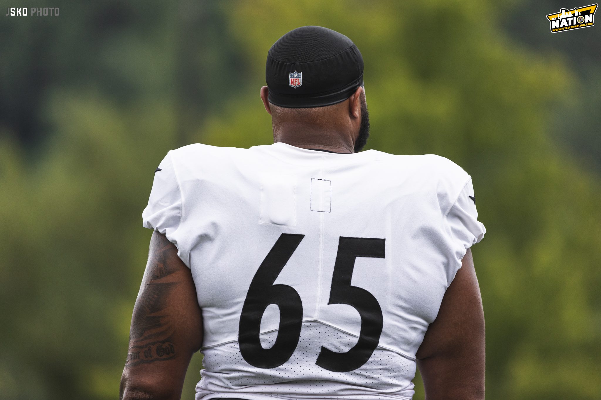 Steelers Fans Get Exposed For Not Appreciating Dan Moore Jr: “They Don ...