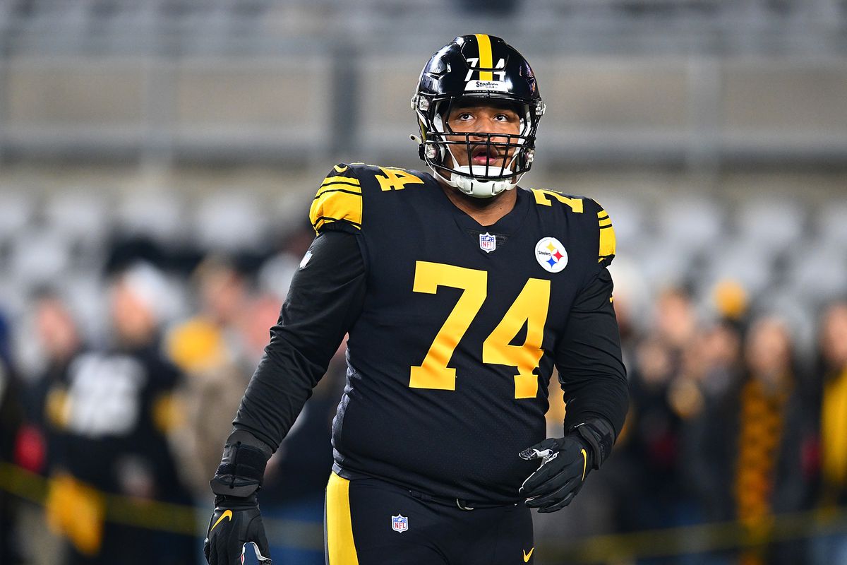 Steelers' Mike Tomlin Announced A Rotation At Left Guard As Rookie ...