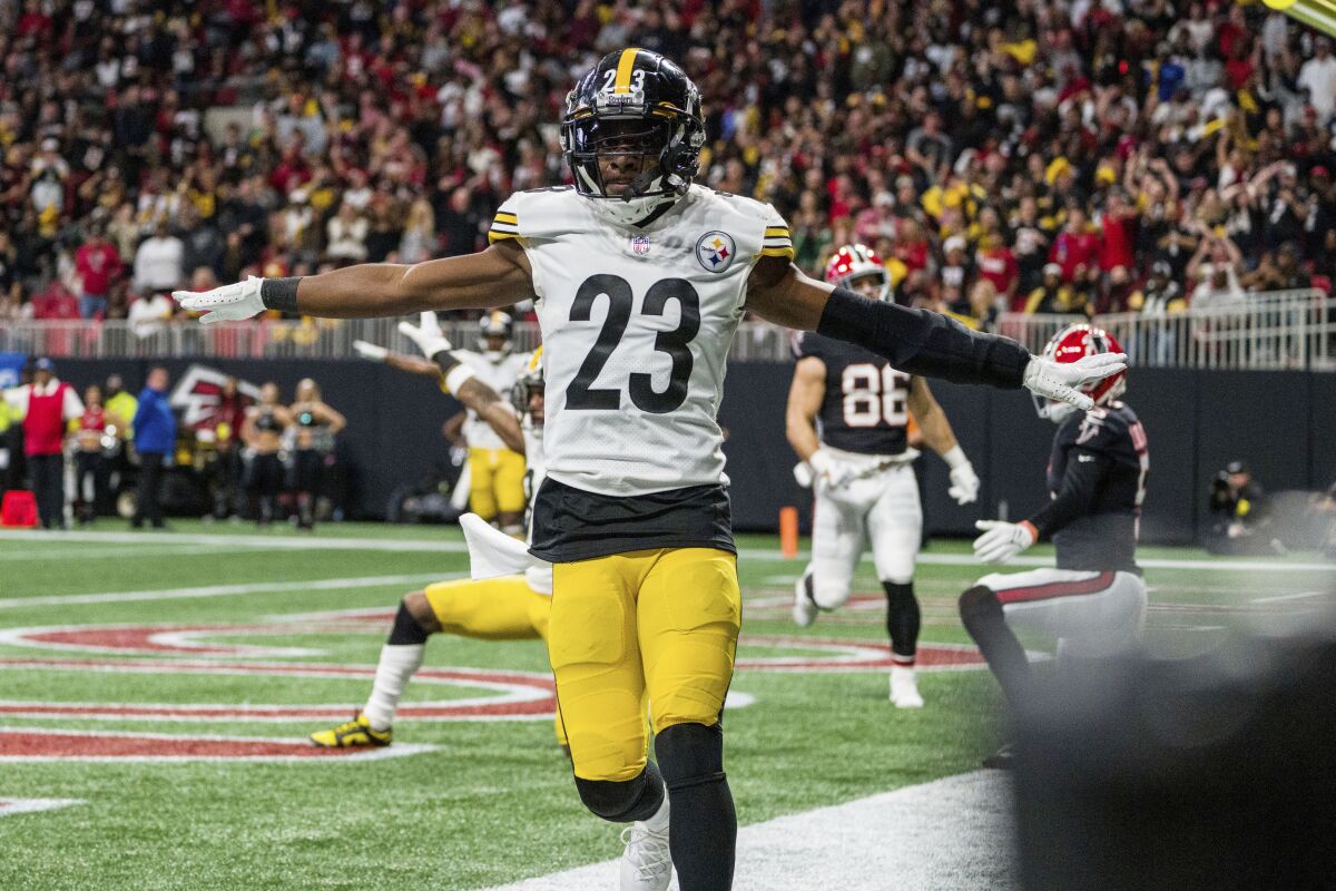 Steelers' Damontae Kazee's Harsh Hit Still In Colts Players' Minds: "If I Ever Catch Him Lacking..."