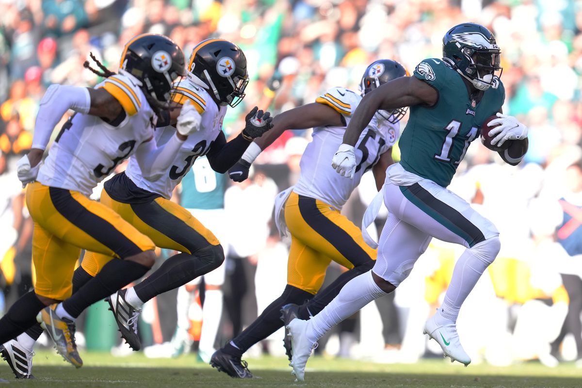 Jon Gruden Makes A Wild Prediction For Steelers-Eagles Week 15 Game ...