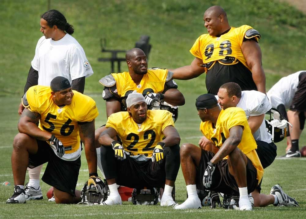 ESPN Analyst Noted Steelers Linebackers As "Pitfall" Of Their Elite Defense
