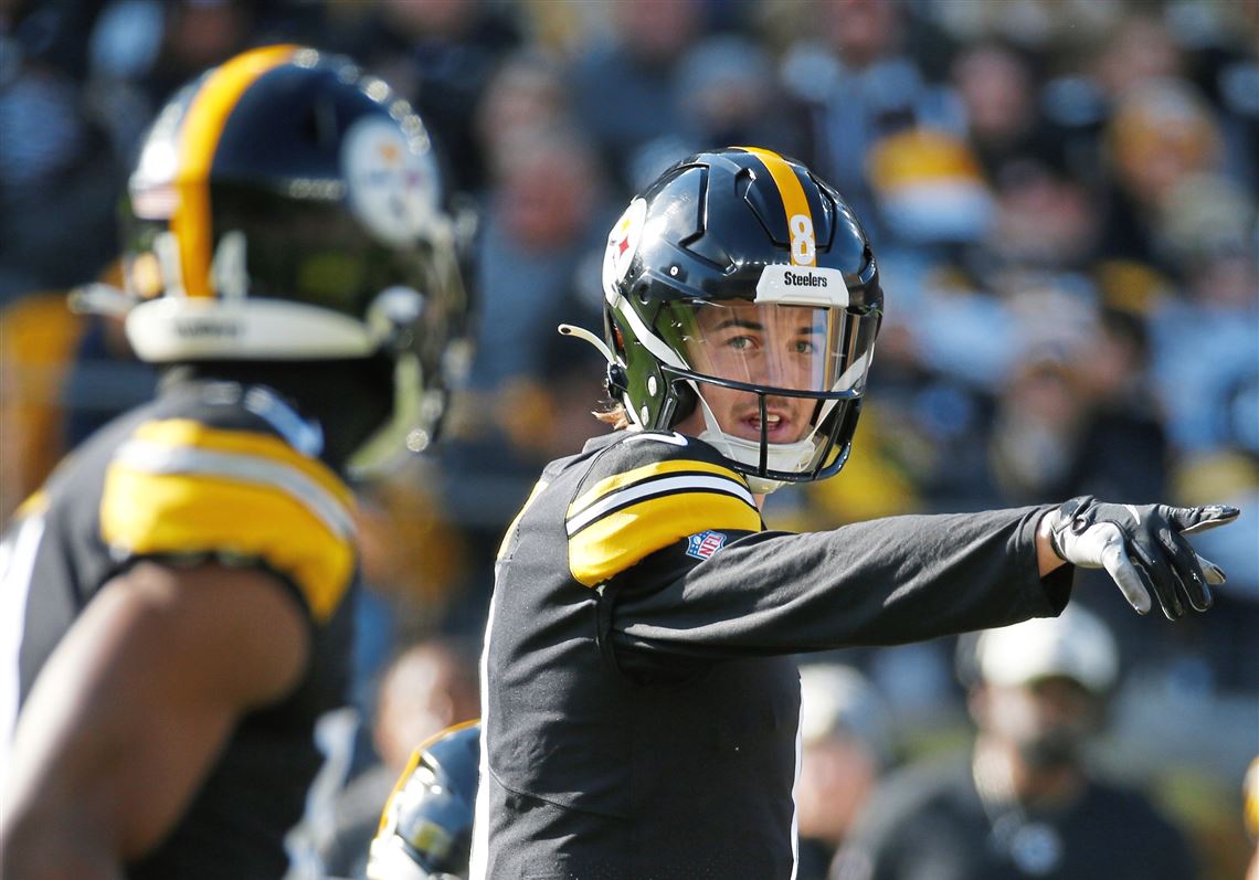 Steelers' Kenny Pickett Uses TJ Watt As An Important Resource To Combat ...