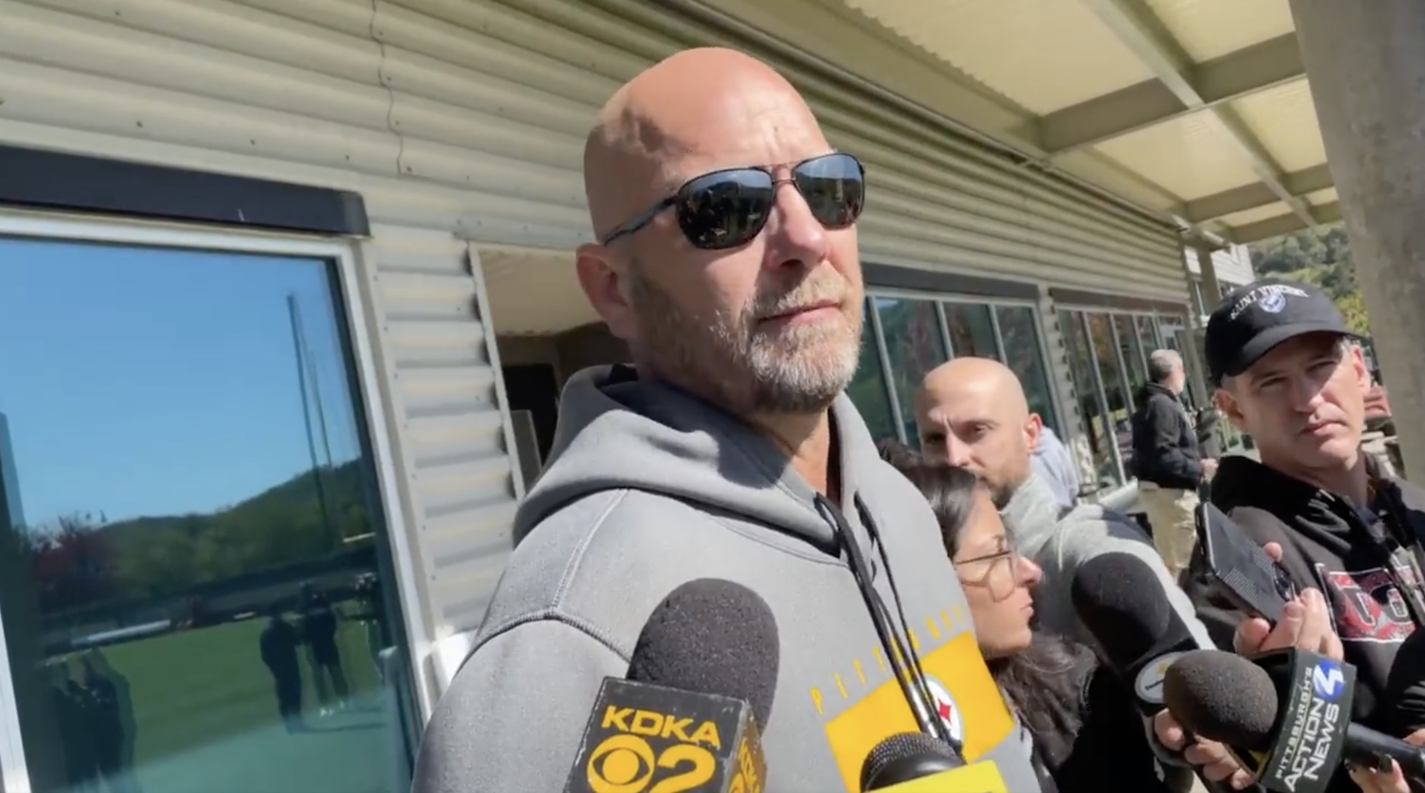 Steelers Fans Vilified By CBS Insider With Claims They Are Trying To ...