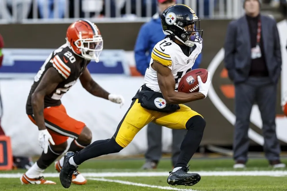 Steelers' Van Jefferson Forgotten After Big Performance From Calvin ...