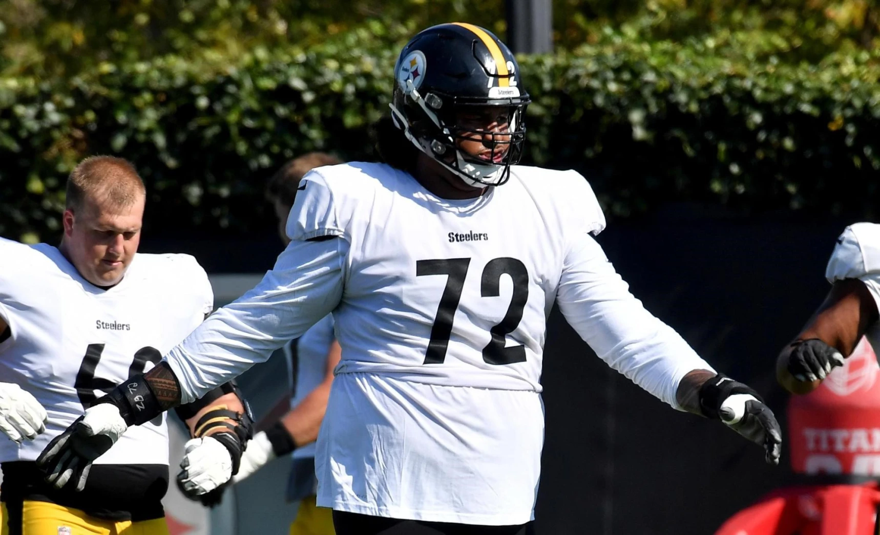 Former Steelers Offensive Lineman Raring Up For A Comeback To The NFL ...