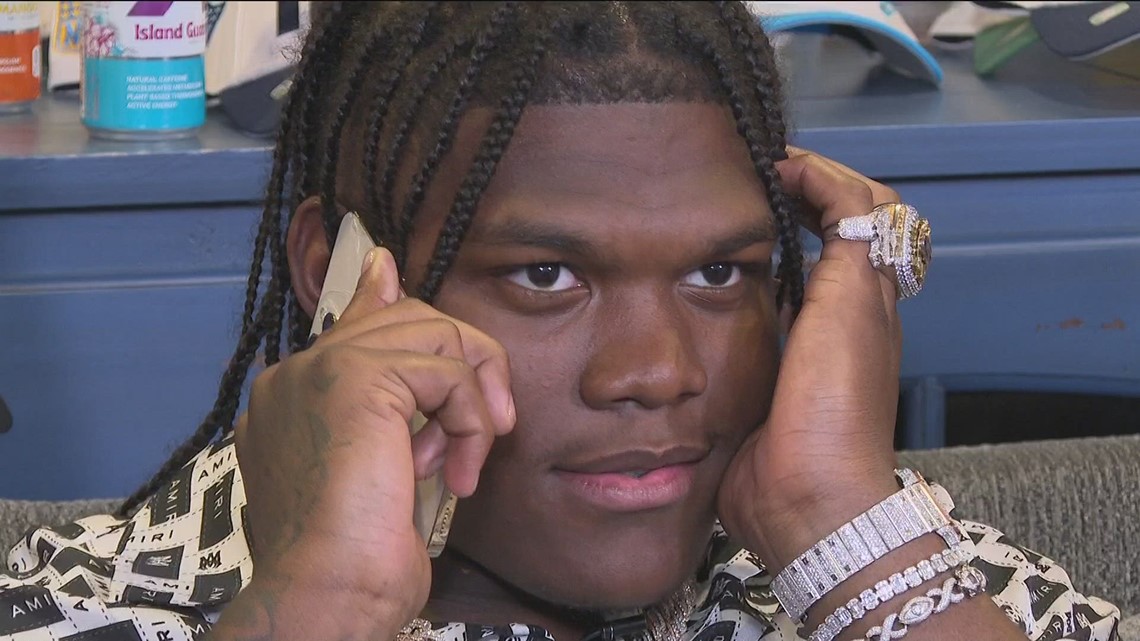 Steelers 1st Round Pick Broderick Jones: "[I Had] No Choice But To Get ...