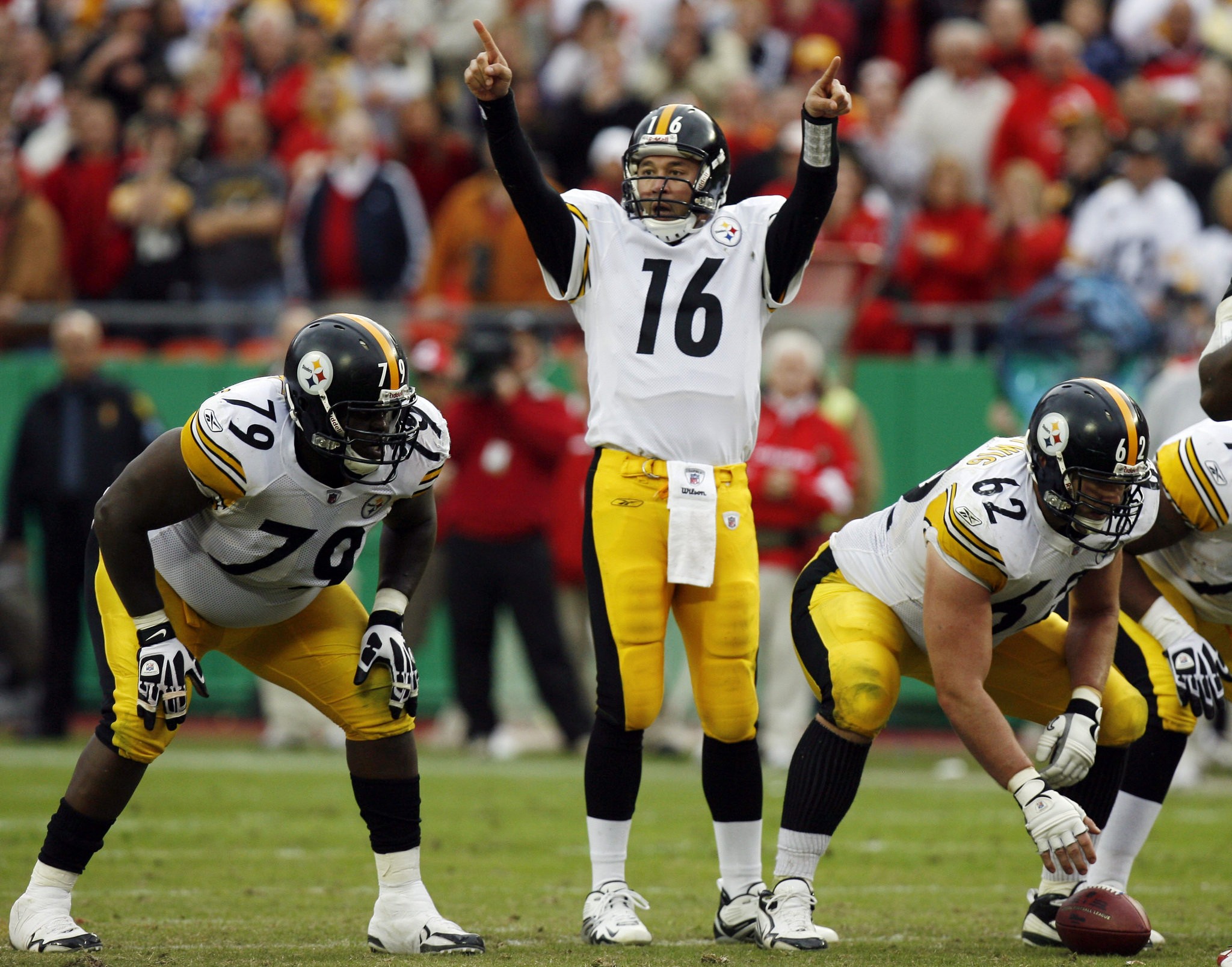 How Former Steelers QB Charlie Batch Was Inspired To Help By The Tragic ...