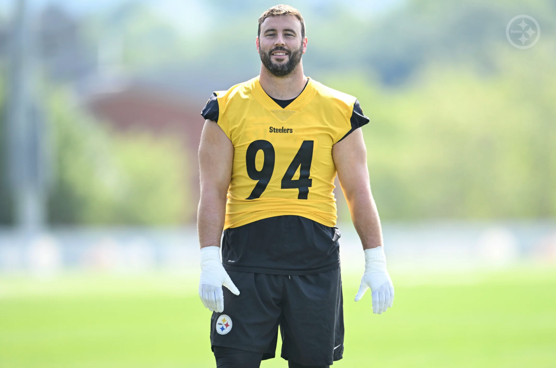 New Steelers DL Dean Lowry Opens Up About His Most Intense Moment In ...