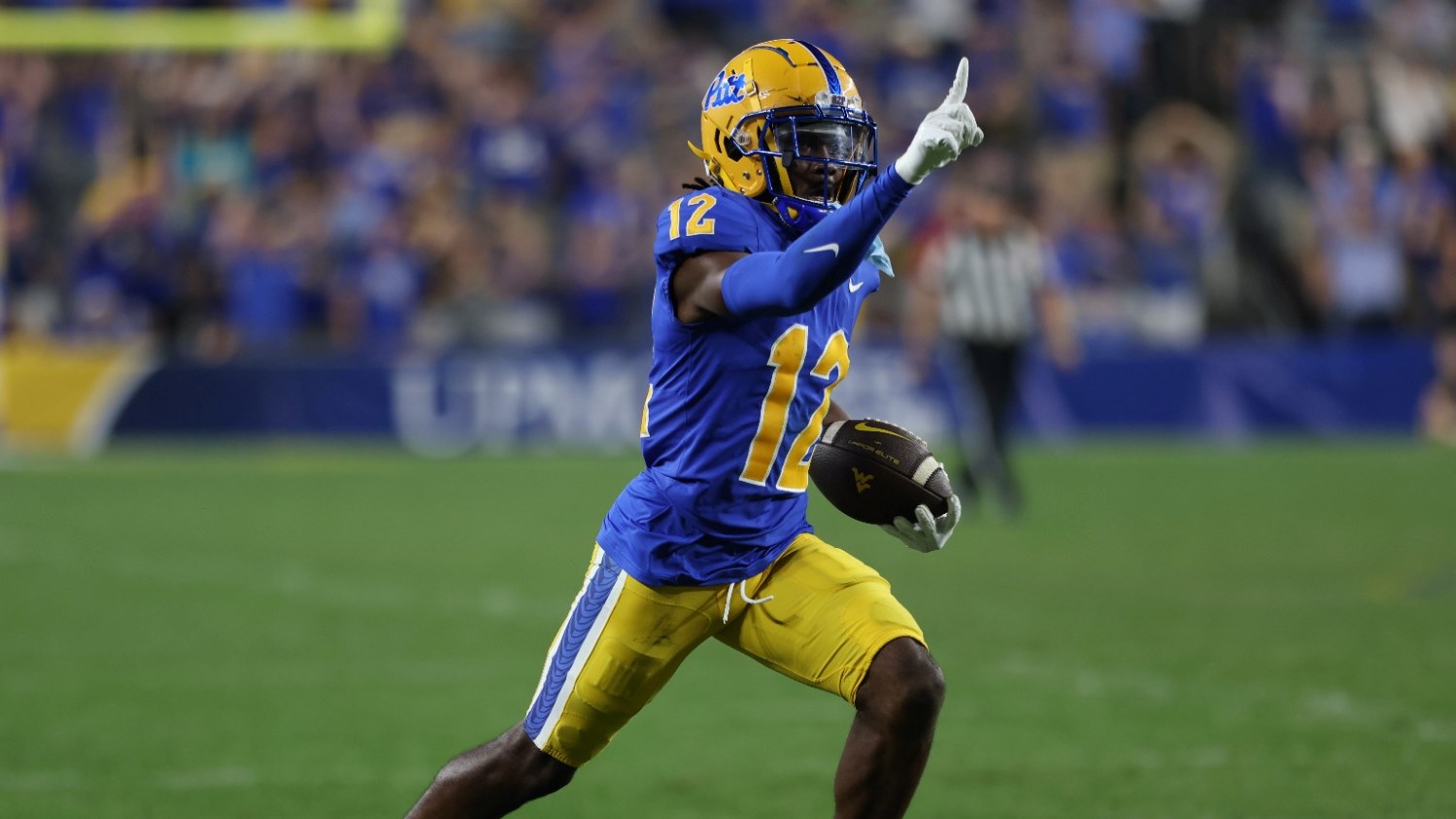 Steelers Show Interest In Capable Louisville Defensive Back