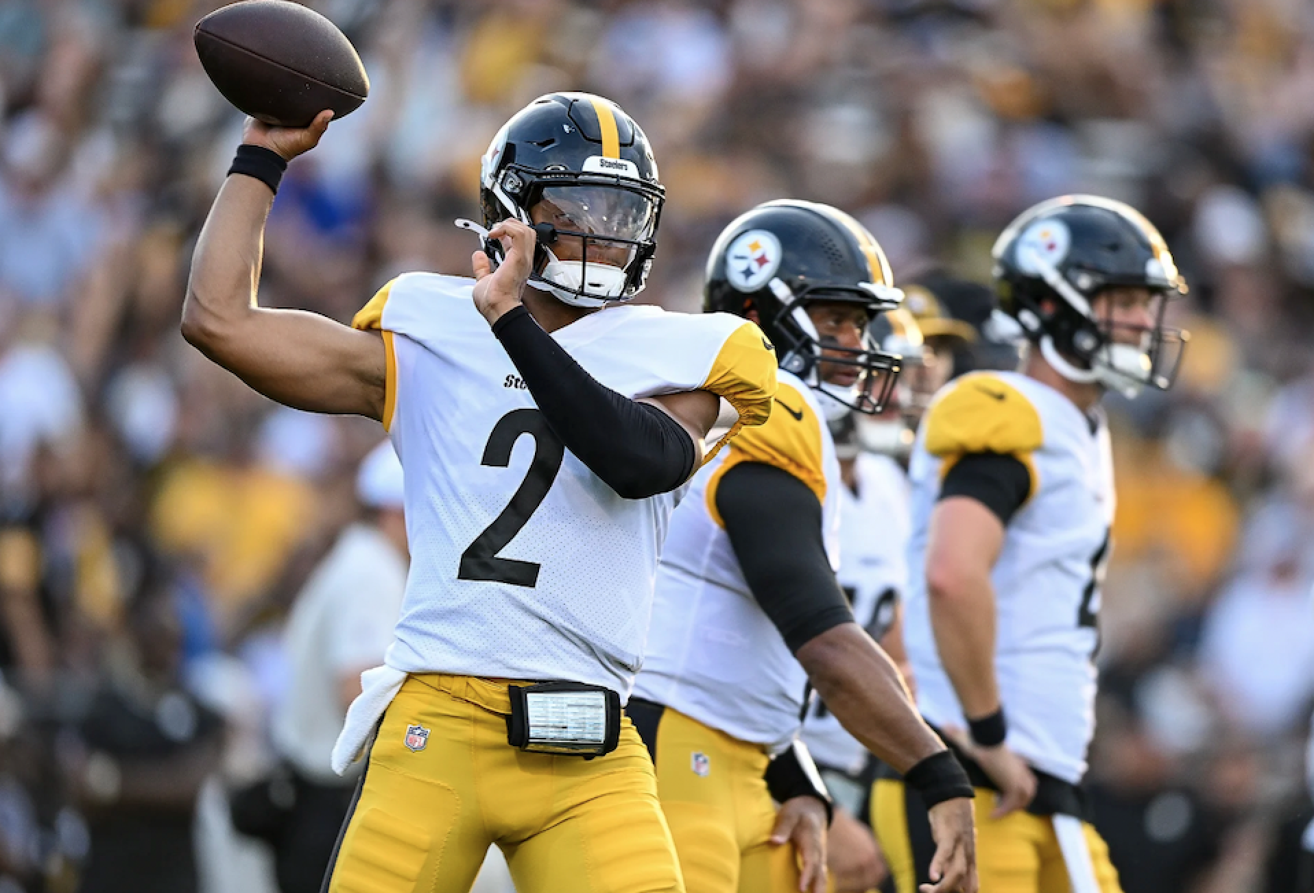 Steelers' Justin Fields "Would Be Crazy To Stay" As Growing Fear Is His ...