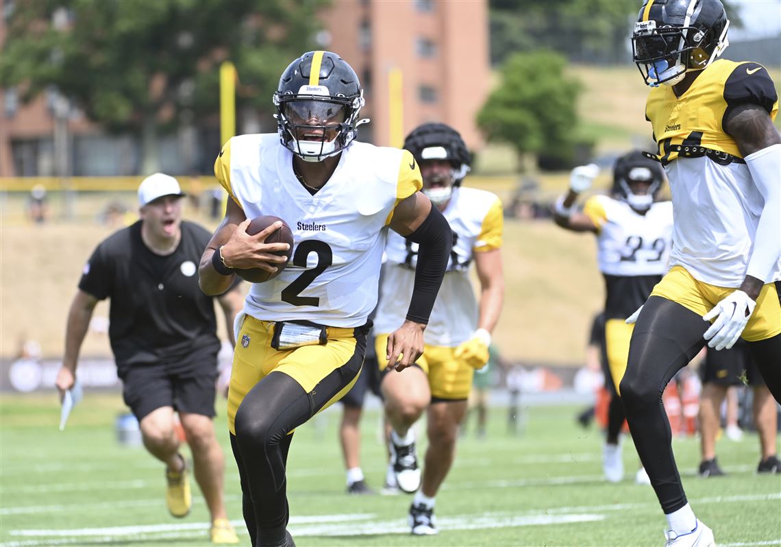 Steelers’ Mike Tomlin Surprised By Justin Fields’ Jaw-Dropping ... Steelers’ Mike Tomlin Surprised By Justin Fields’ Jaw-Dropping ...