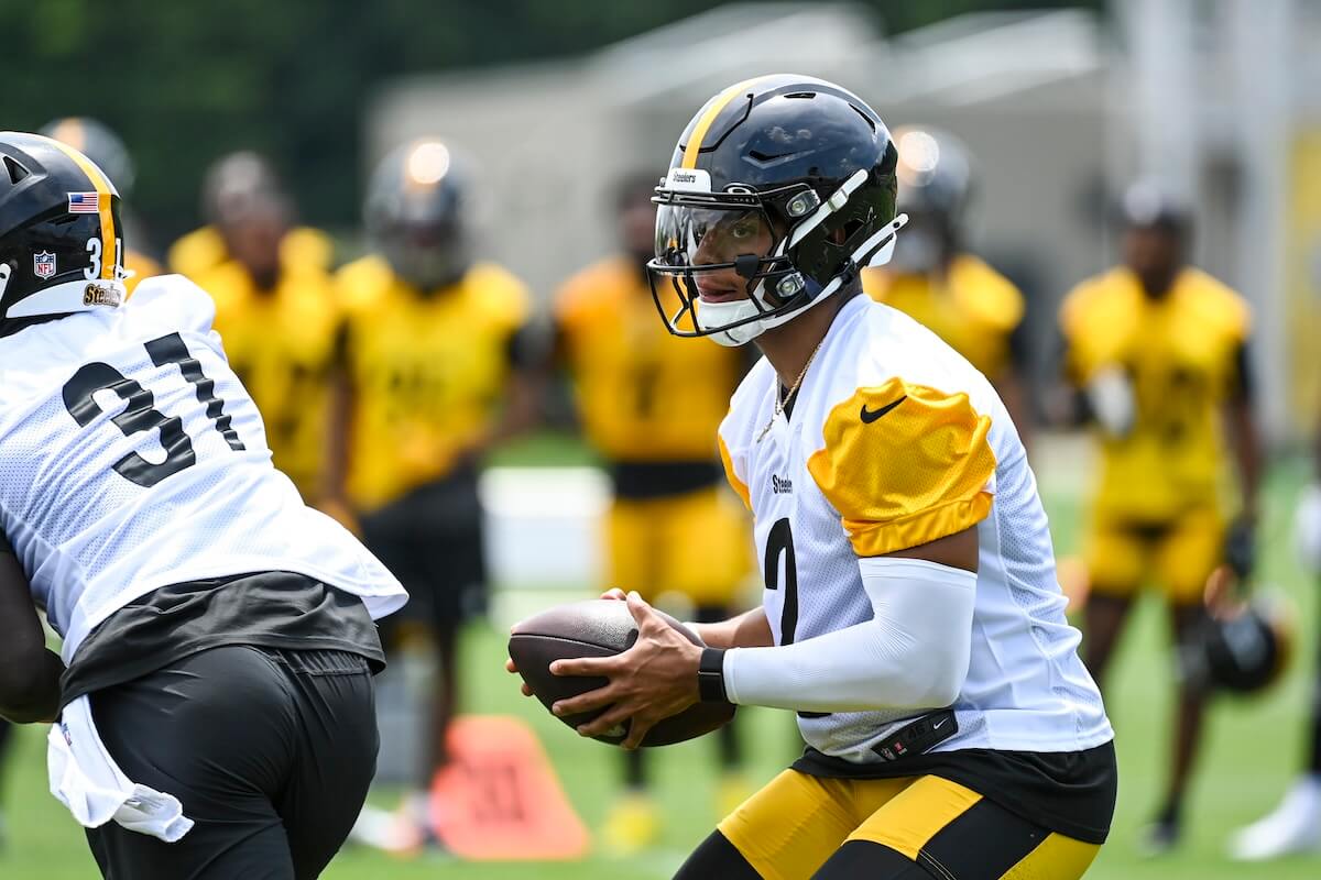 Steelers' QB Competition Completely Alive As Justin Fields Finishes A ...