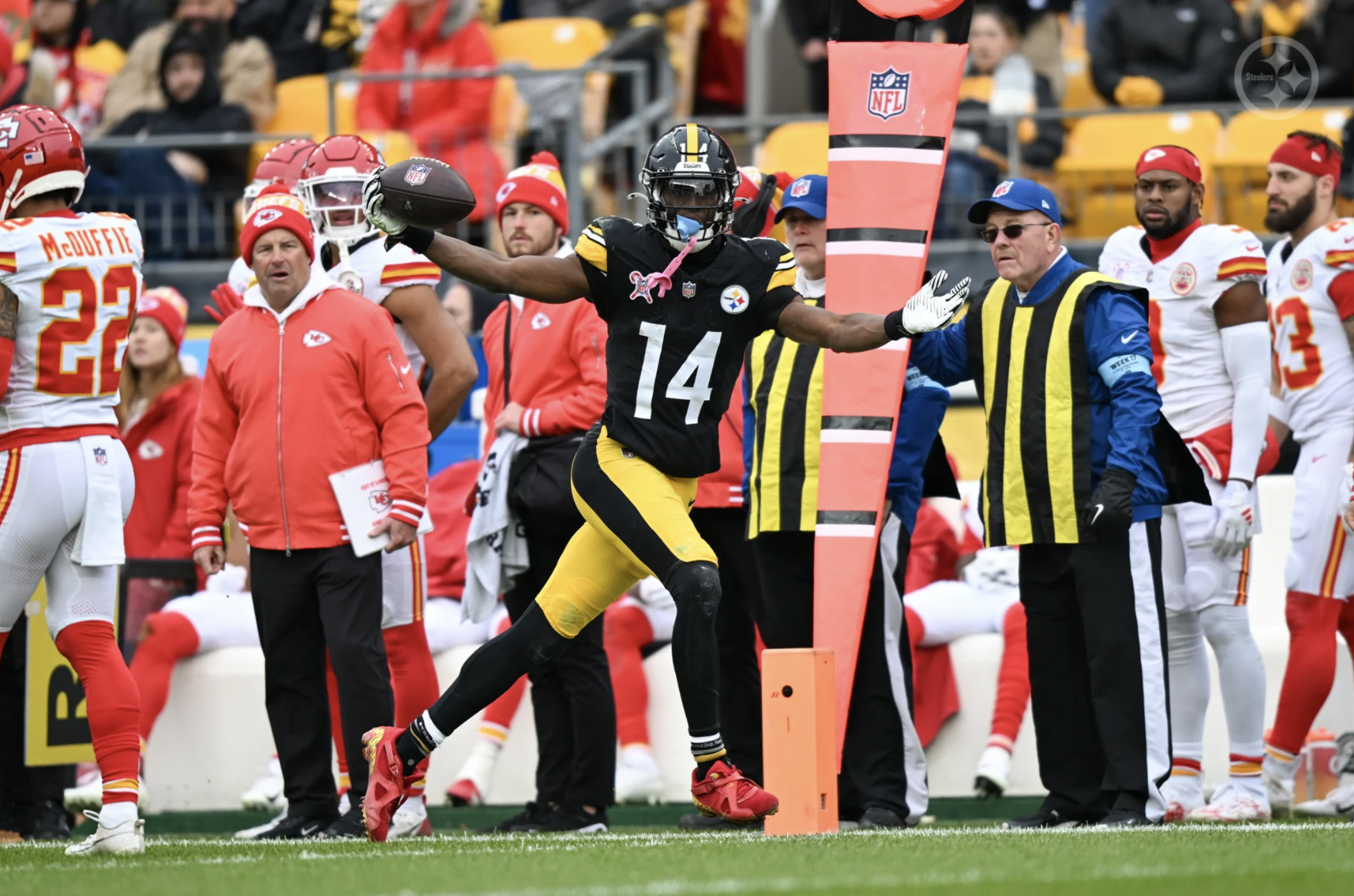 Steelers' George Pickens Has Seriously Failed To Prove Himself In 2024 ...