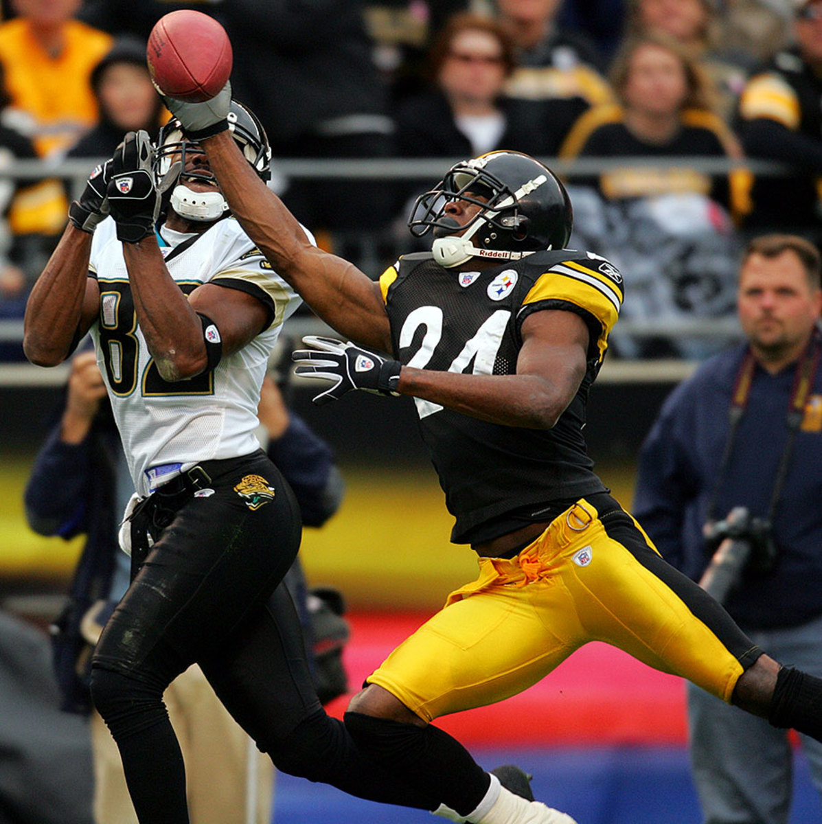 Steelers' Ike Taylor Detailed Absolutely Cussing Out The Overwhelmed ...