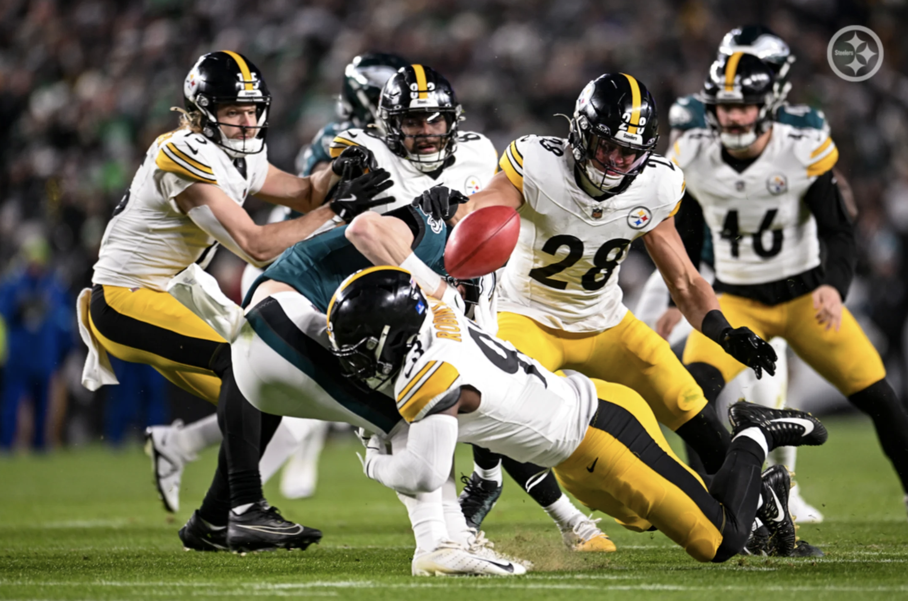 Steelers Predicted To Face Brutal Decision To Cut Inside Linebacker