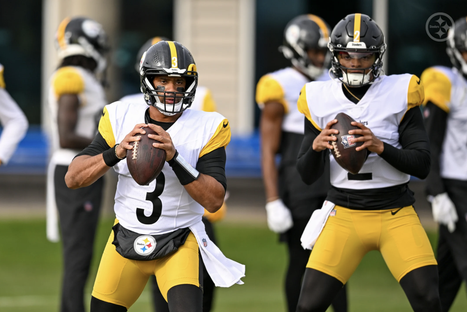 Steelers' Russell Wilson And Justin Fields Get Truthful Update On The Future From Art Rooney II