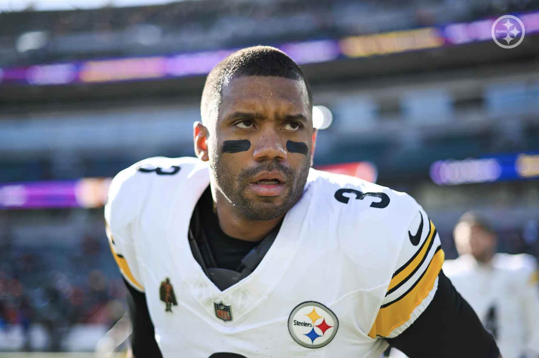 Steelers' Russell Wilson Presents Big Red Flags To Kurt Warner