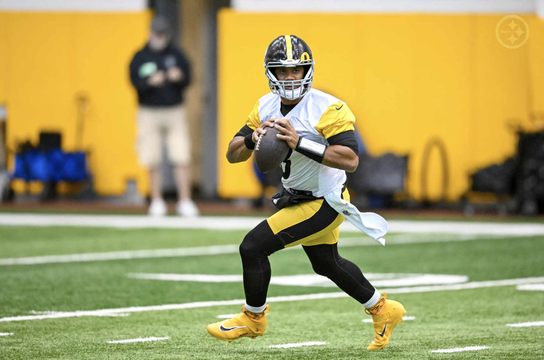 Steelers' Fierce Week 8 Opponent Dexter Lawrence Gives His Keys To ...