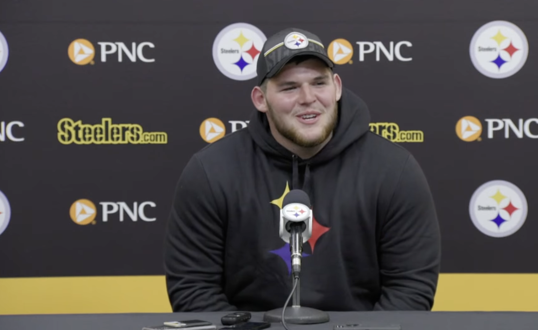 Former Steelers Offensive Lineman Ramon Foster Sees One Potential Flaw ...