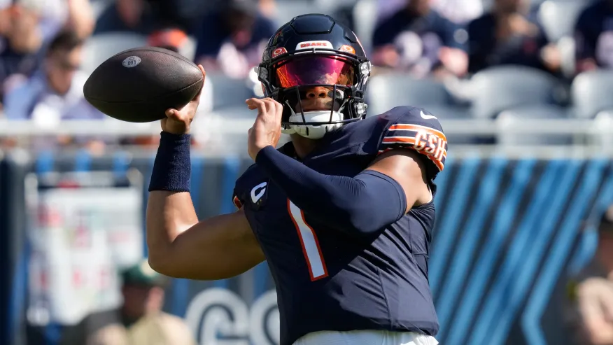 Steelers' Justin Fields Motivated To Clean Up Mistakes In Week 2