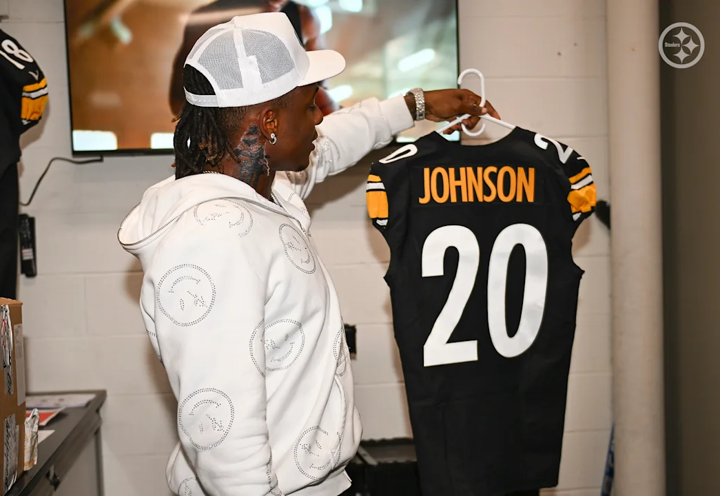 Steelers Rookie Kaleb Johnson Plans On Taking Jaylen Warren's RB1 Spot Quickly