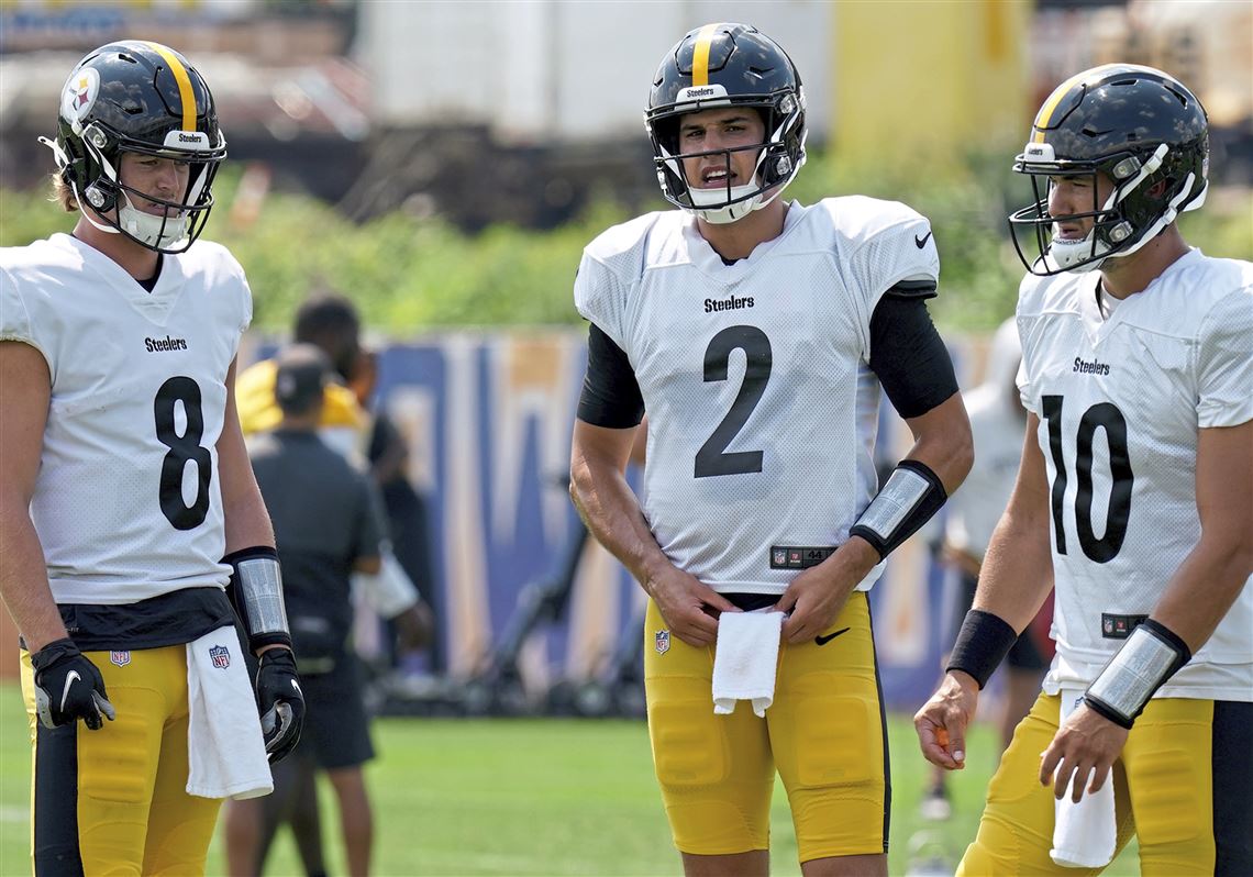Steelers Justin Fields Shares Interesting Reaction To National Medias