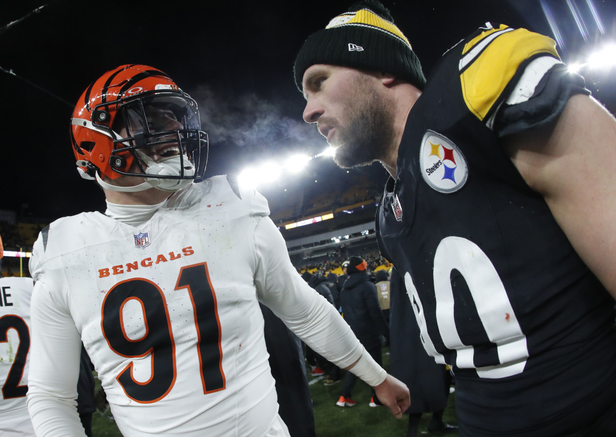 Steelers' TJ Watt's "Biggest Issue Right Now" Isn't Just Guaranteed Money Ahead Of 2025 NFL Season