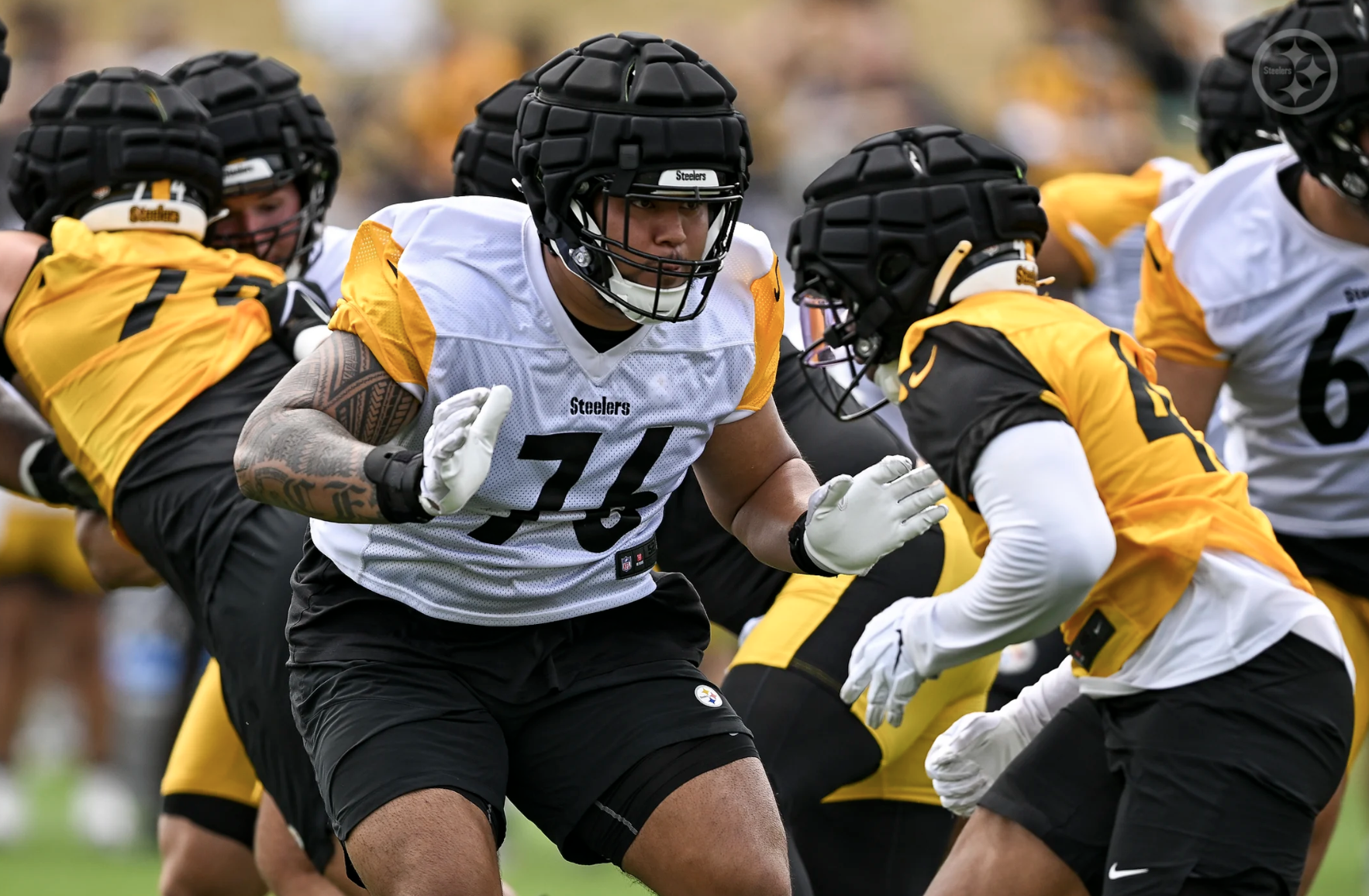 Steelers' Offensive Tackles Will Likely Get Massive Break By Not Facing ...