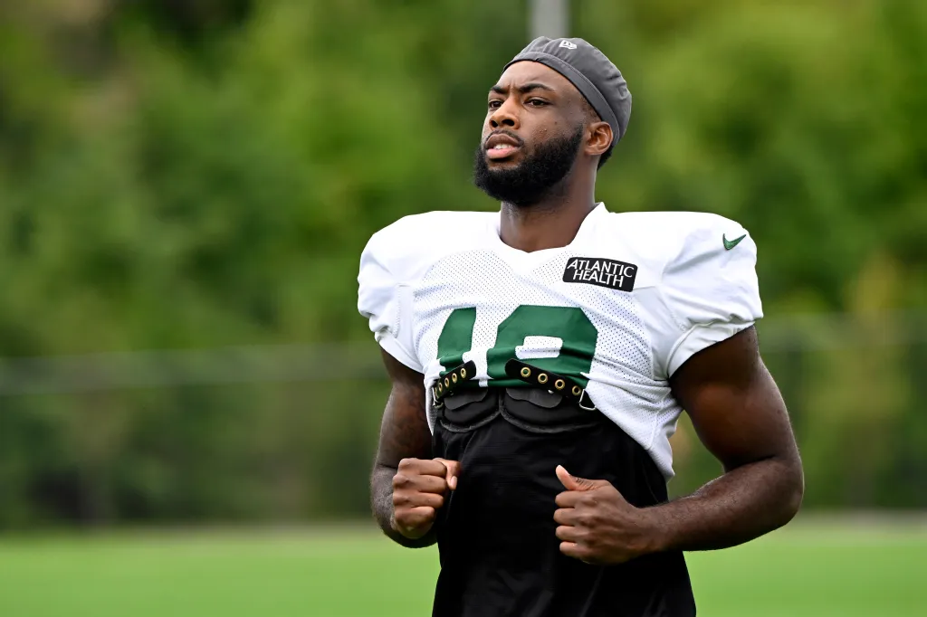 Report: Steelers Have Called The Jets About Possible Trade For Mike ...
