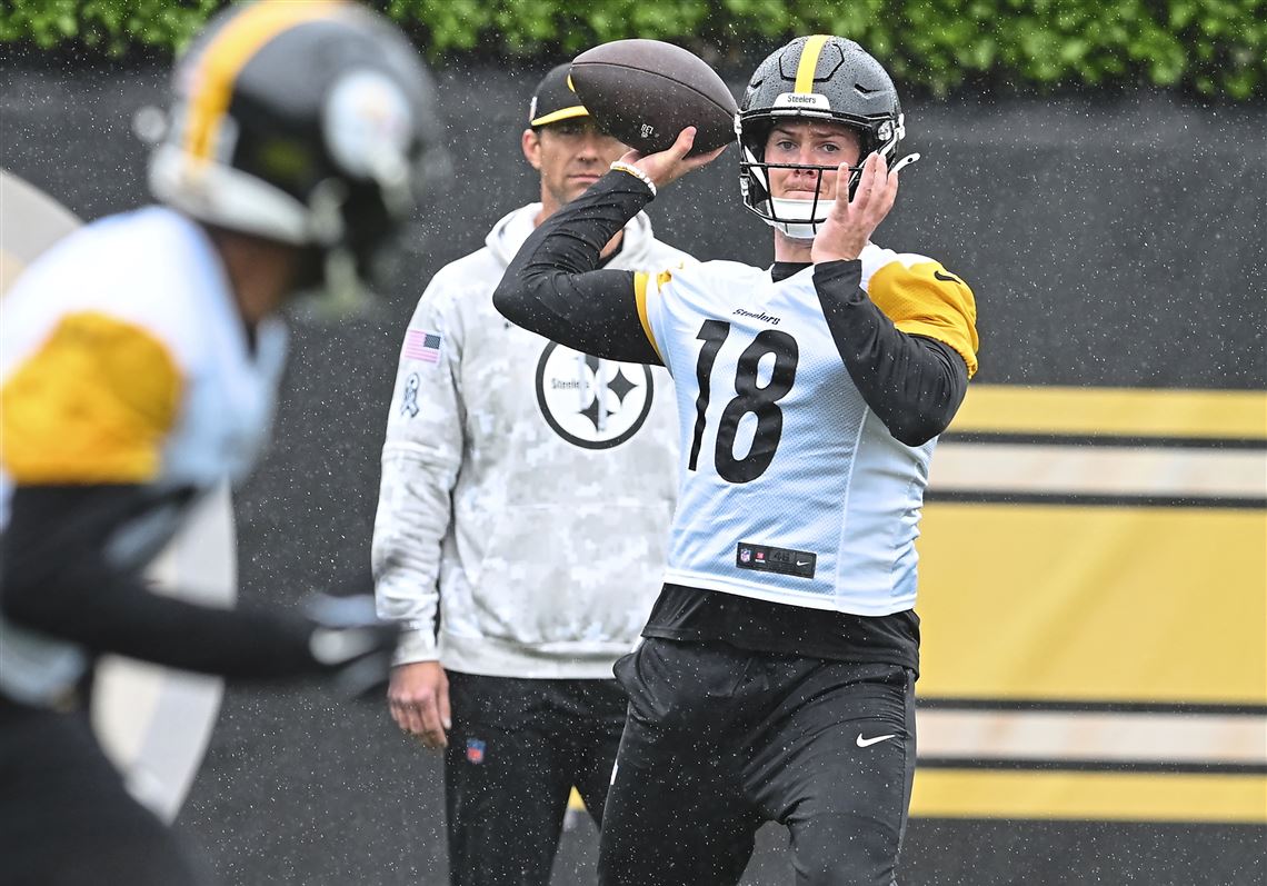 Steelers Fully Aware Of Aaron Rodgers' Issue With Mobility And Will ...