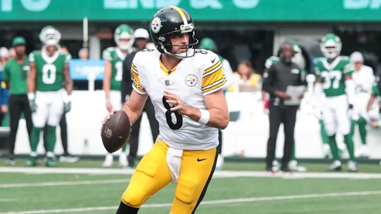 Steelers' Aaron Rodgers Revealing How Close He Was To Signing With Vikings