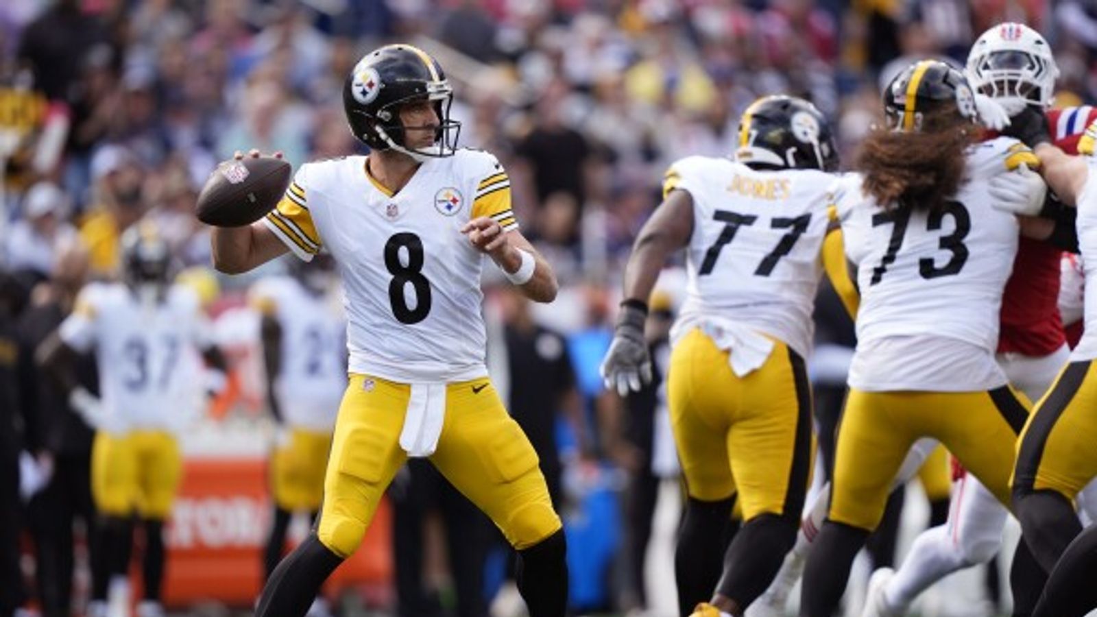 Steelers' Aaron Rodgers Used 1 Word To Describe Wild Win In New England